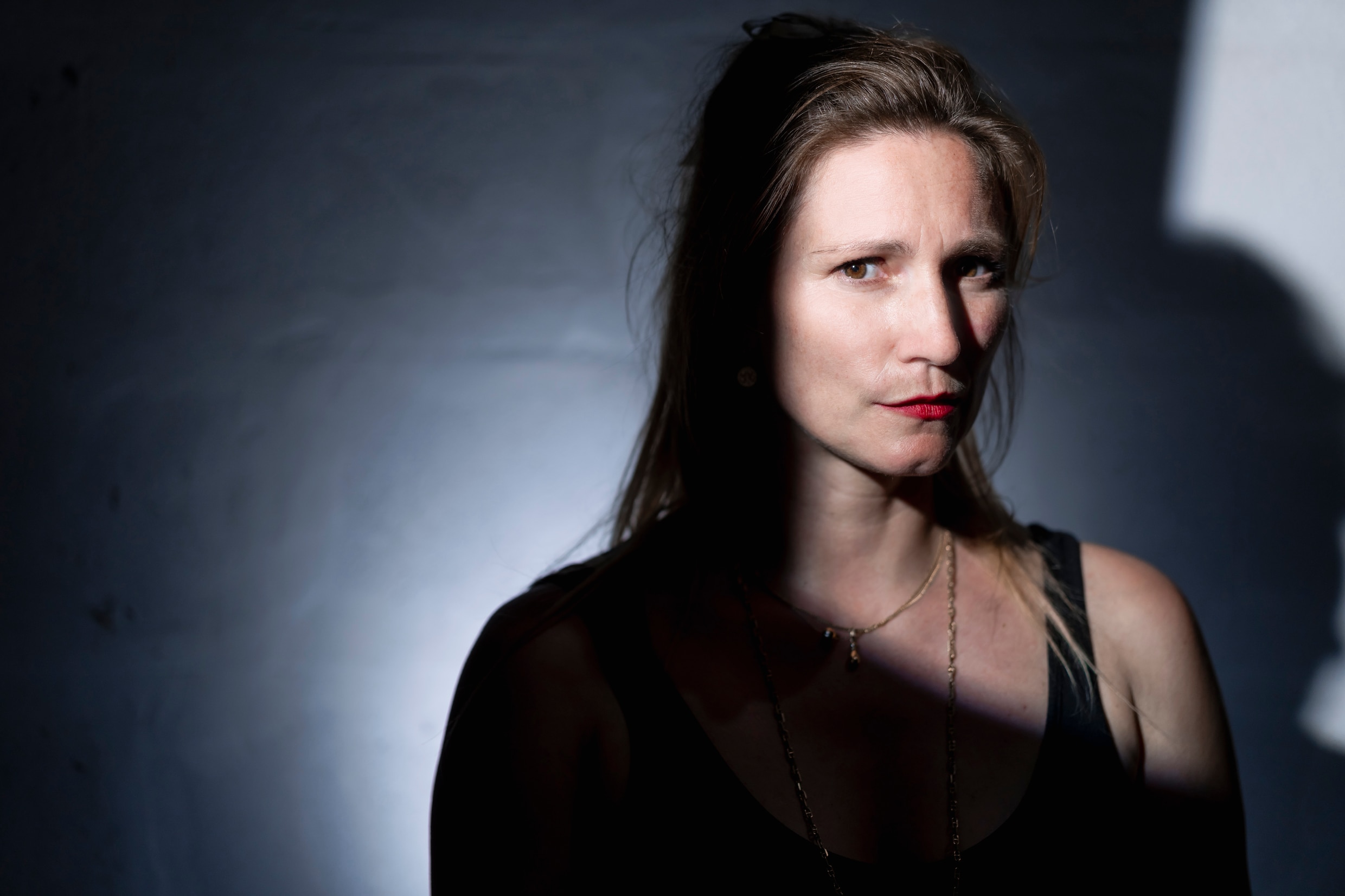 Actrice Eva Binon: ‘De scheiding was behoorlijk pittig, ik snapte er ...