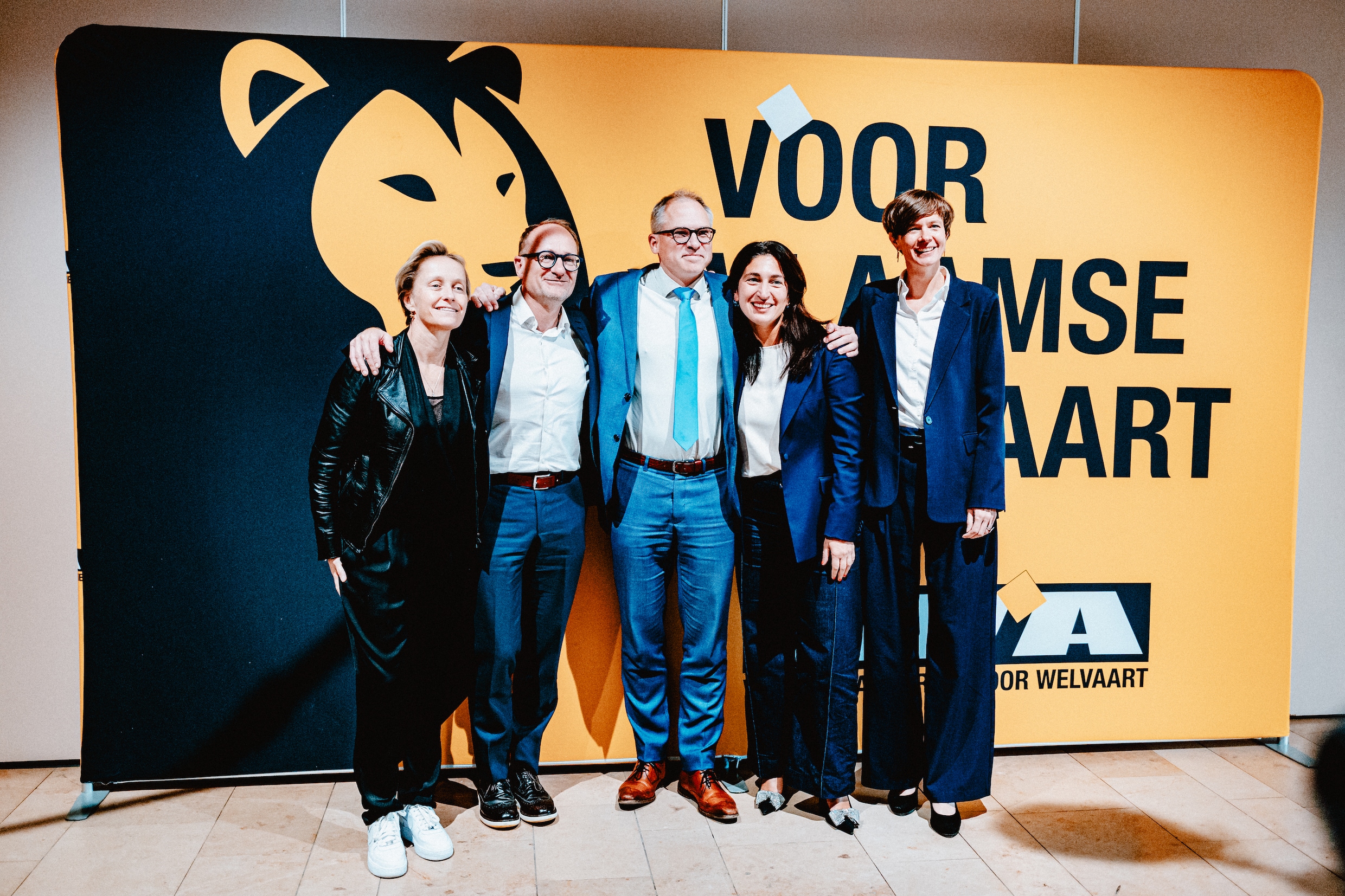 N-VA domineert, maar ook Vooruit en cd&v glunderen: wie heeft de beste ...