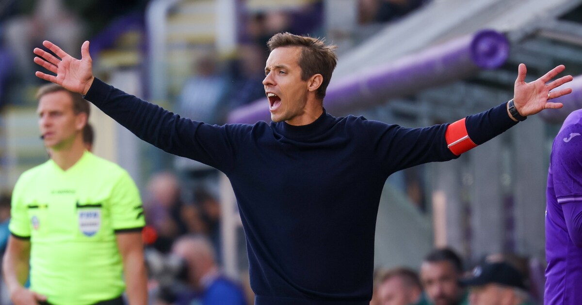 David Hubert solliciteert met overtuigende zege tegen Standard naar ...