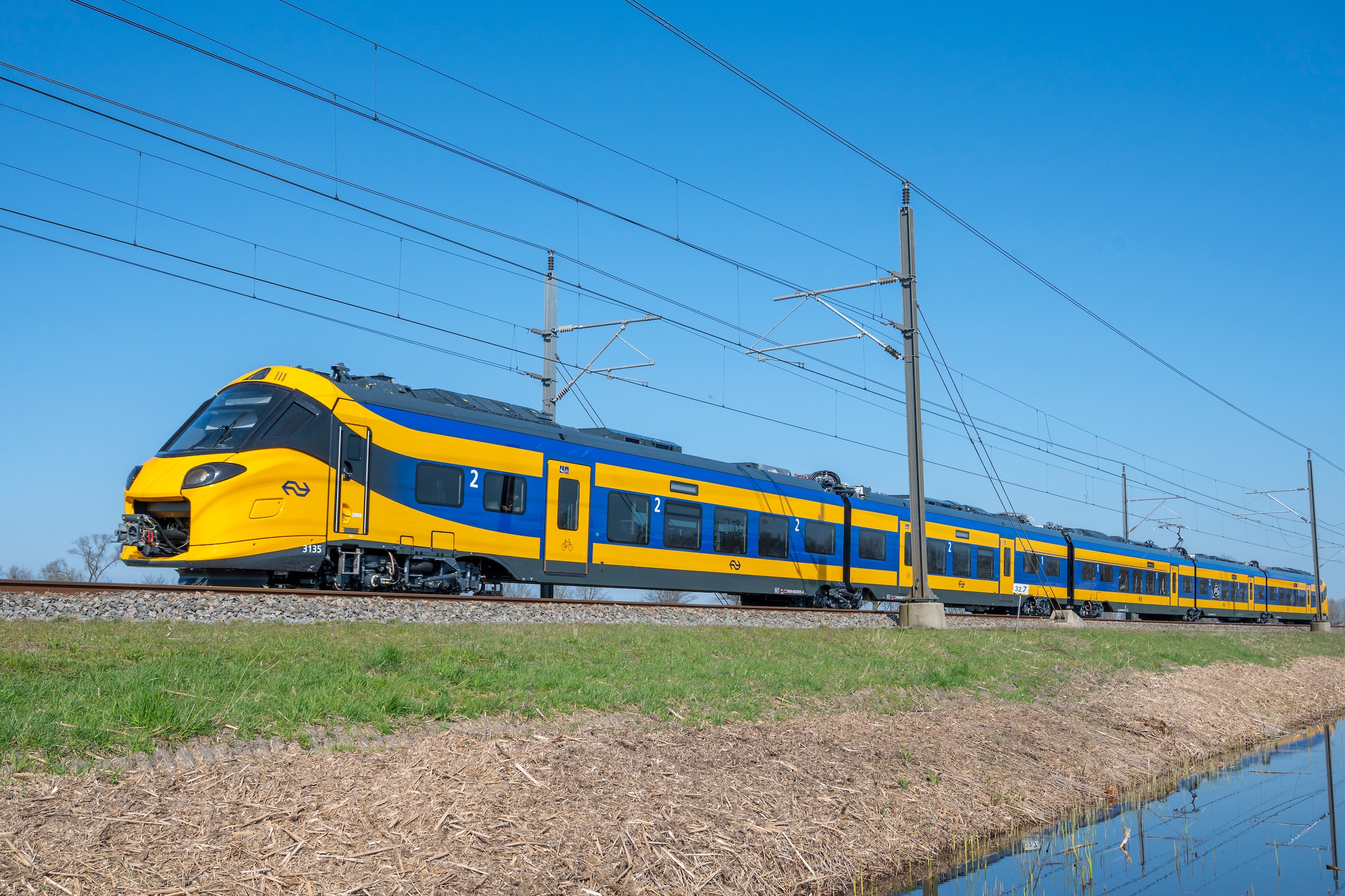 Meer en snellere treinen tussen Brussel en Amsterdam: NMBS en NS bieden ...