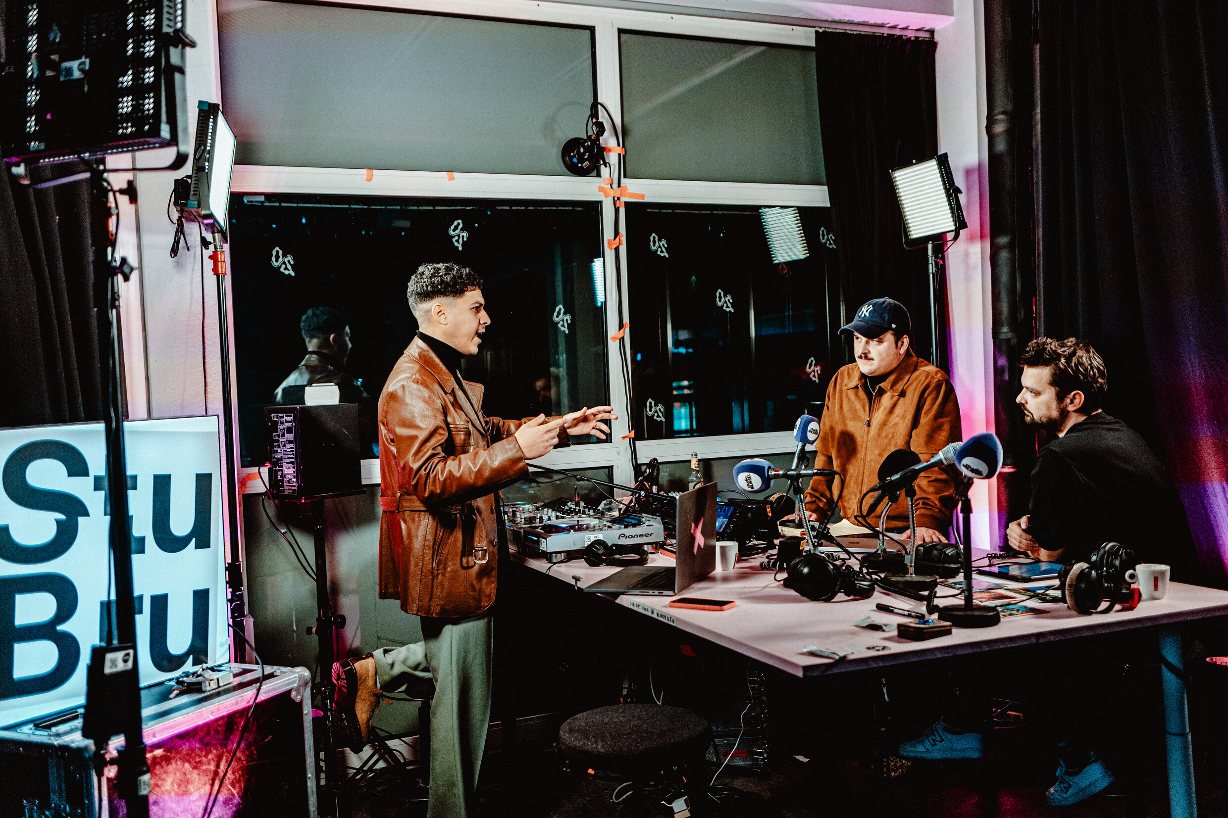 ‘We ademen, we voelen, we zweten muziek. En ik kak het soms ook wel ...