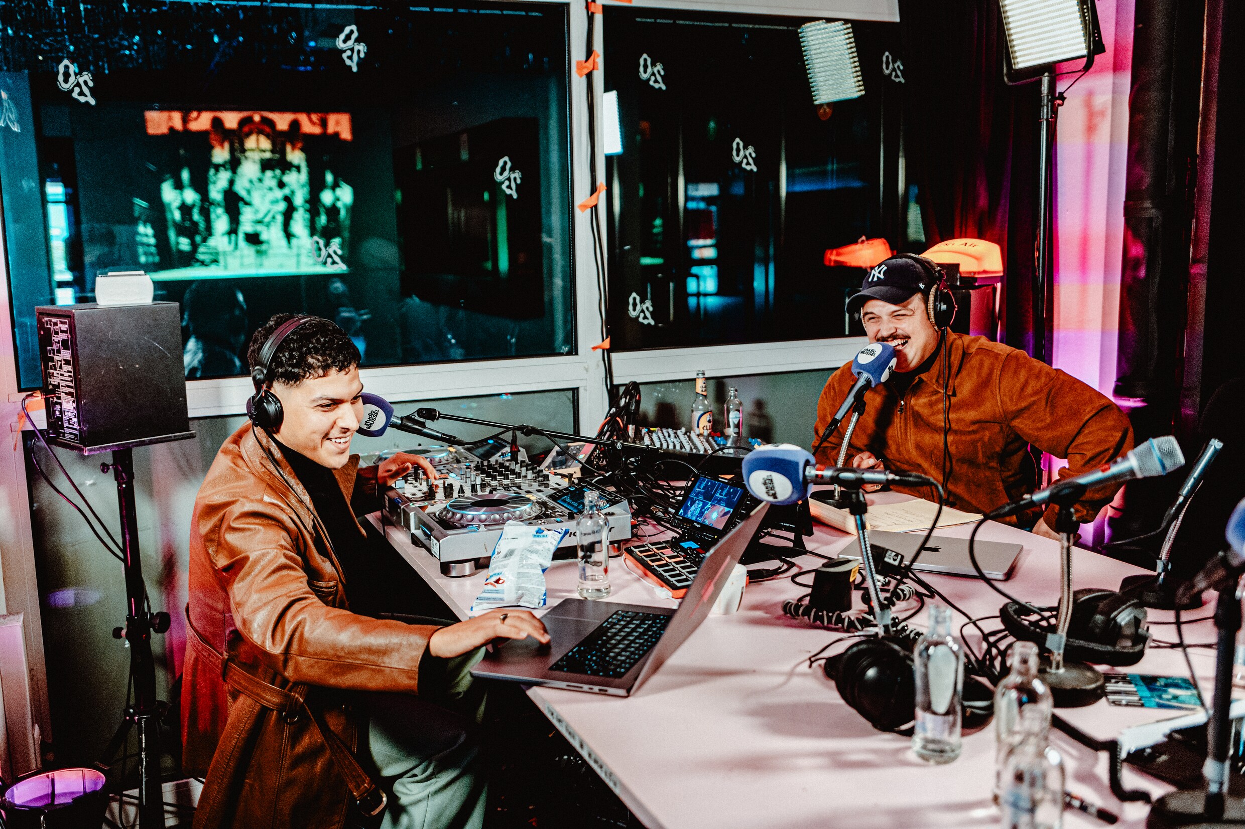 ‘We ademen, we voelen, we zweten muziek. En ik kak het soms ook wel ...