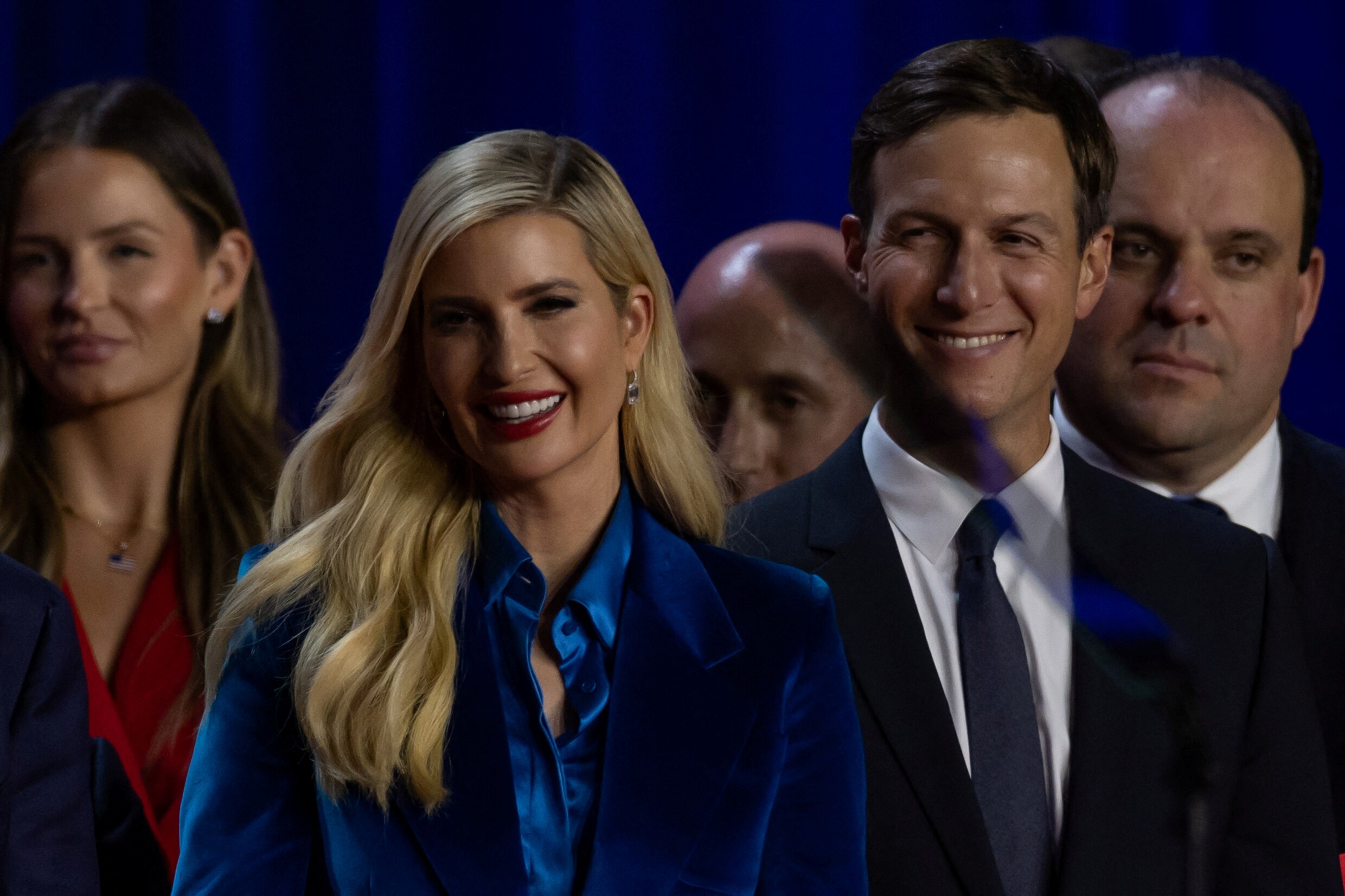 Wie stond er naast Trump op het erepodium en maakt kans op invloedrijke ...