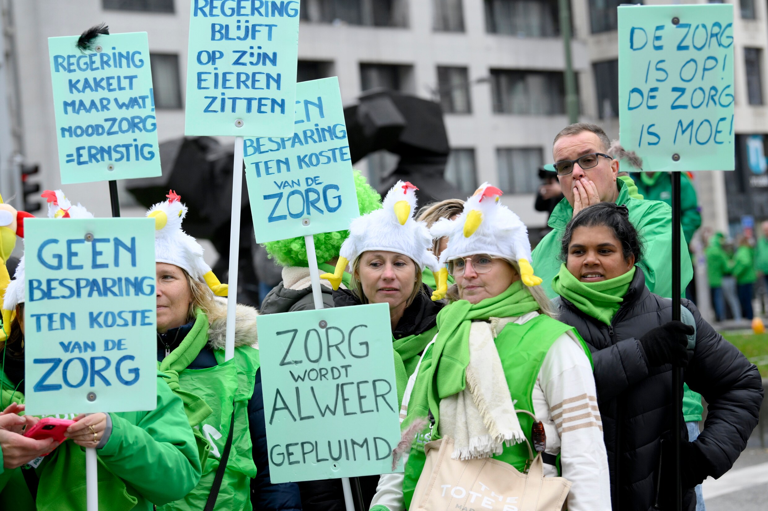 25.000 mensen betogen in Brussel om meer aandacht te eisen voor non ...
