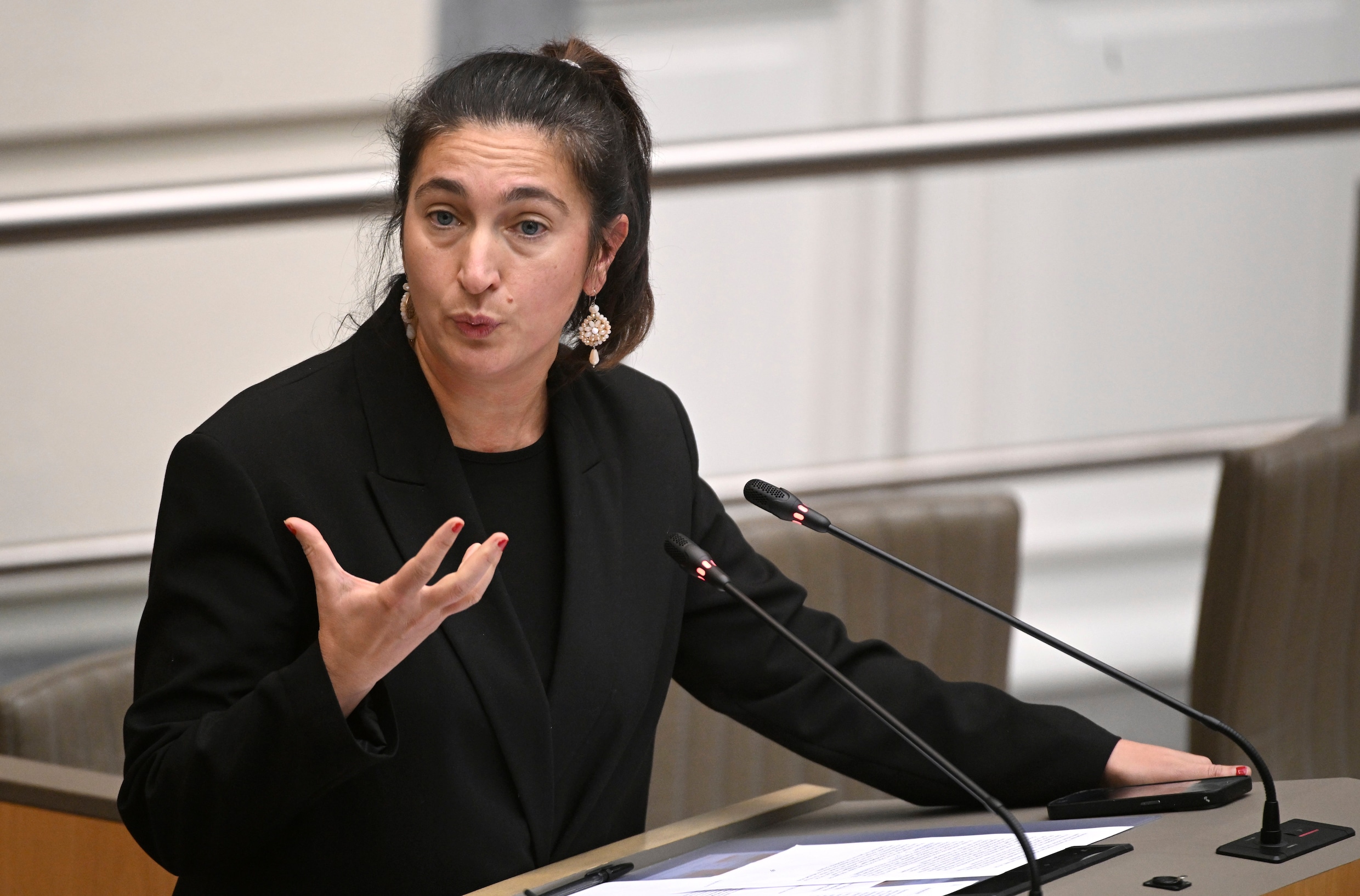 Minister van Onderwijs Demir: ouders moeten weten hoe school scoort op ...