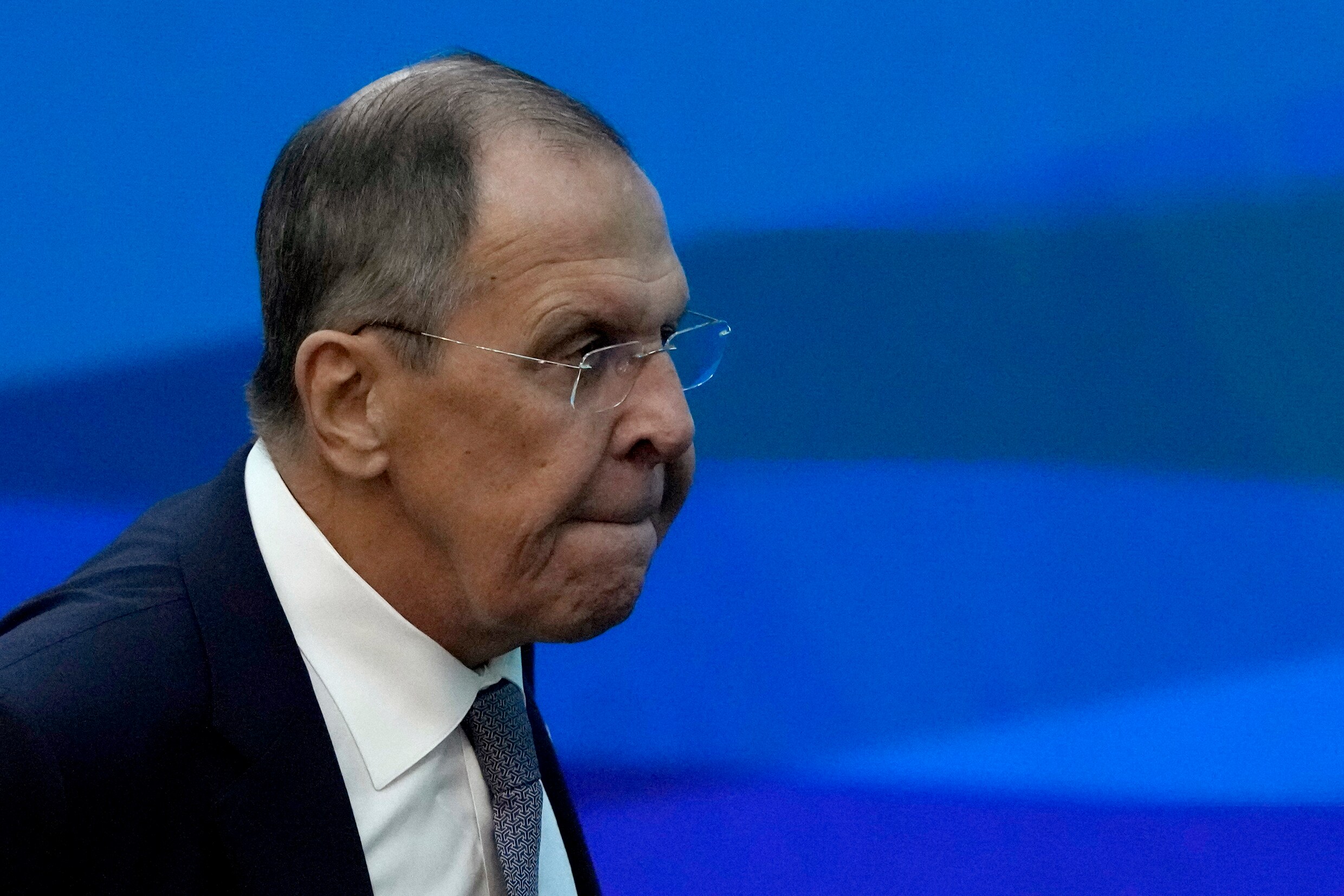 Live - Neergeschoten Russische topgeneraal Aleksejev bij bewustzijn en ...