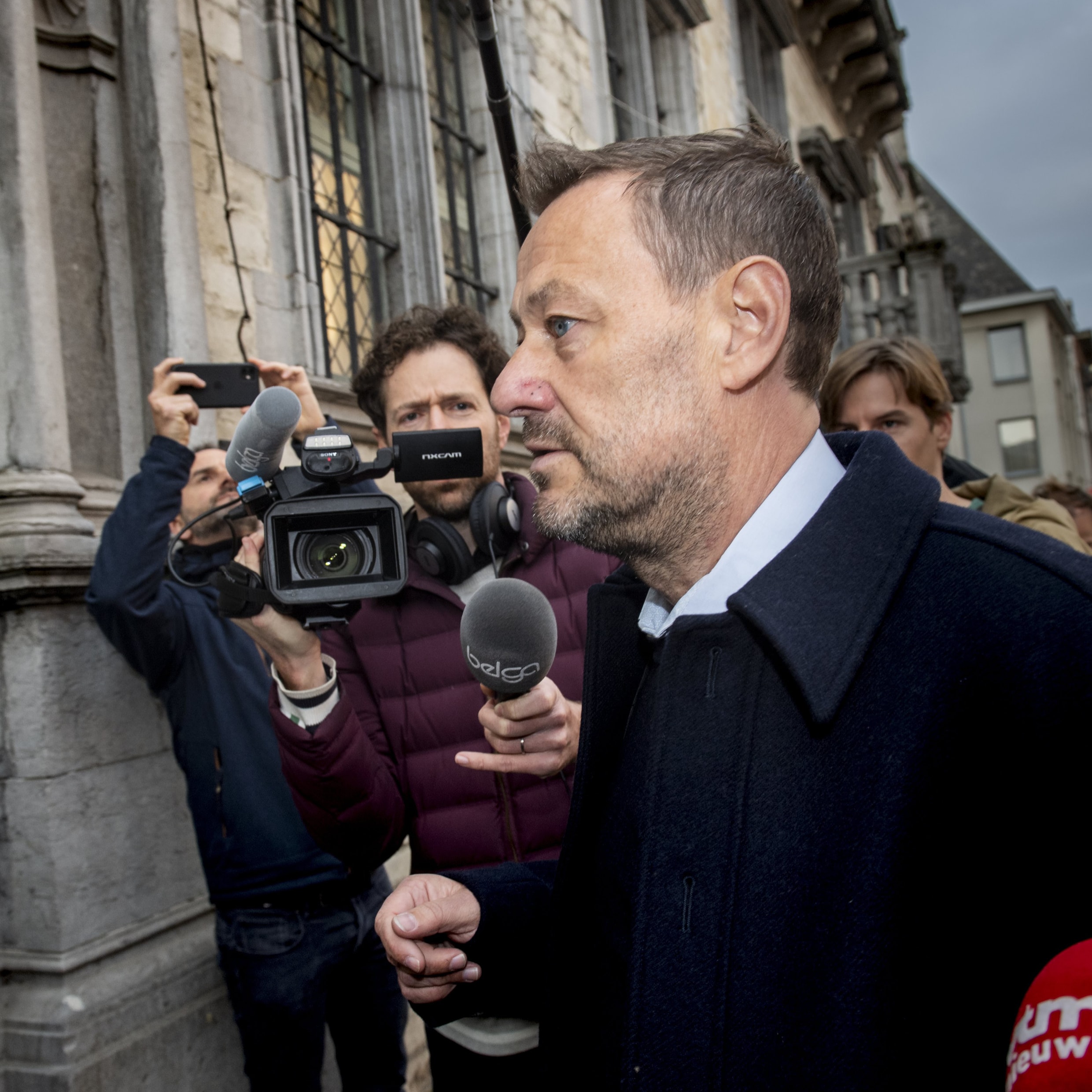 VRT sluit jarenlang ogen voor grensoverschrijdend gedrag en toxisch ...