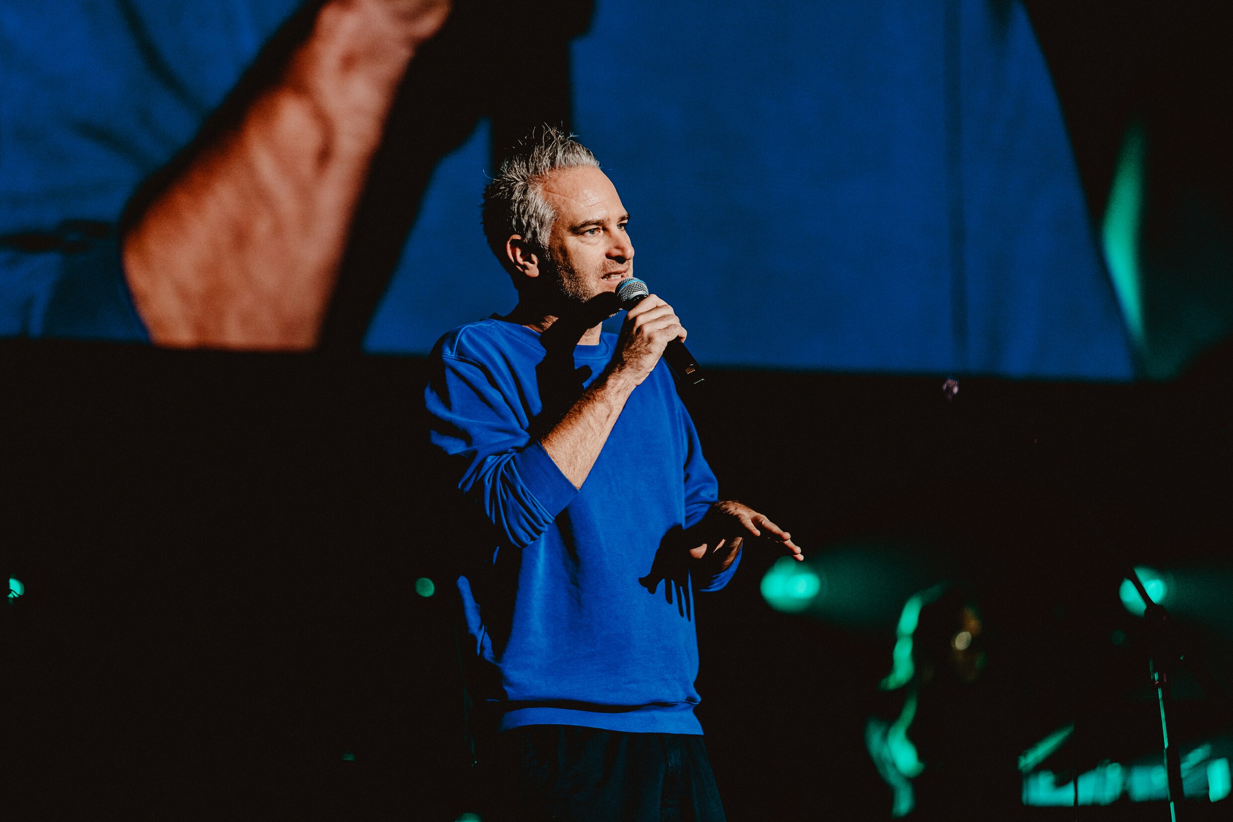 Waarom zijn er steeds meer theatershows met bekende Vlamingen? ‘Lieven ...