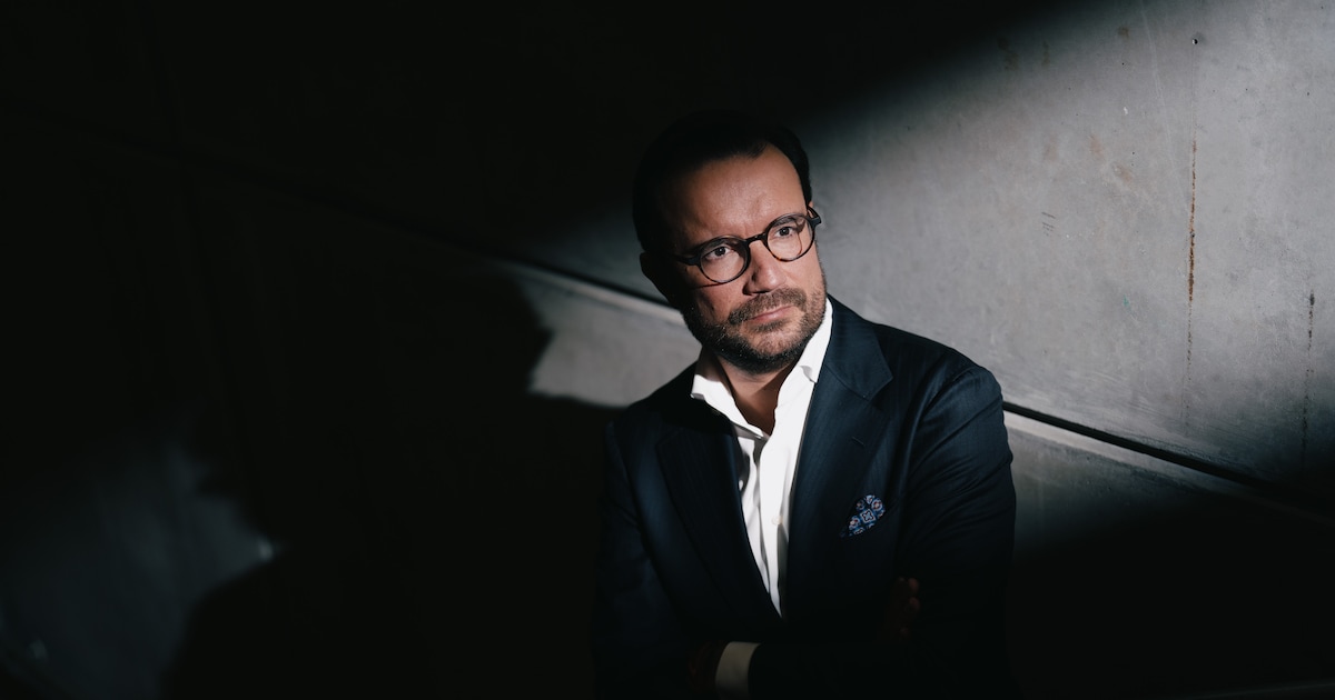 Haaranalyse of rijongeschikt: advocaat Omar Souidi in nauwe schoentjes ...