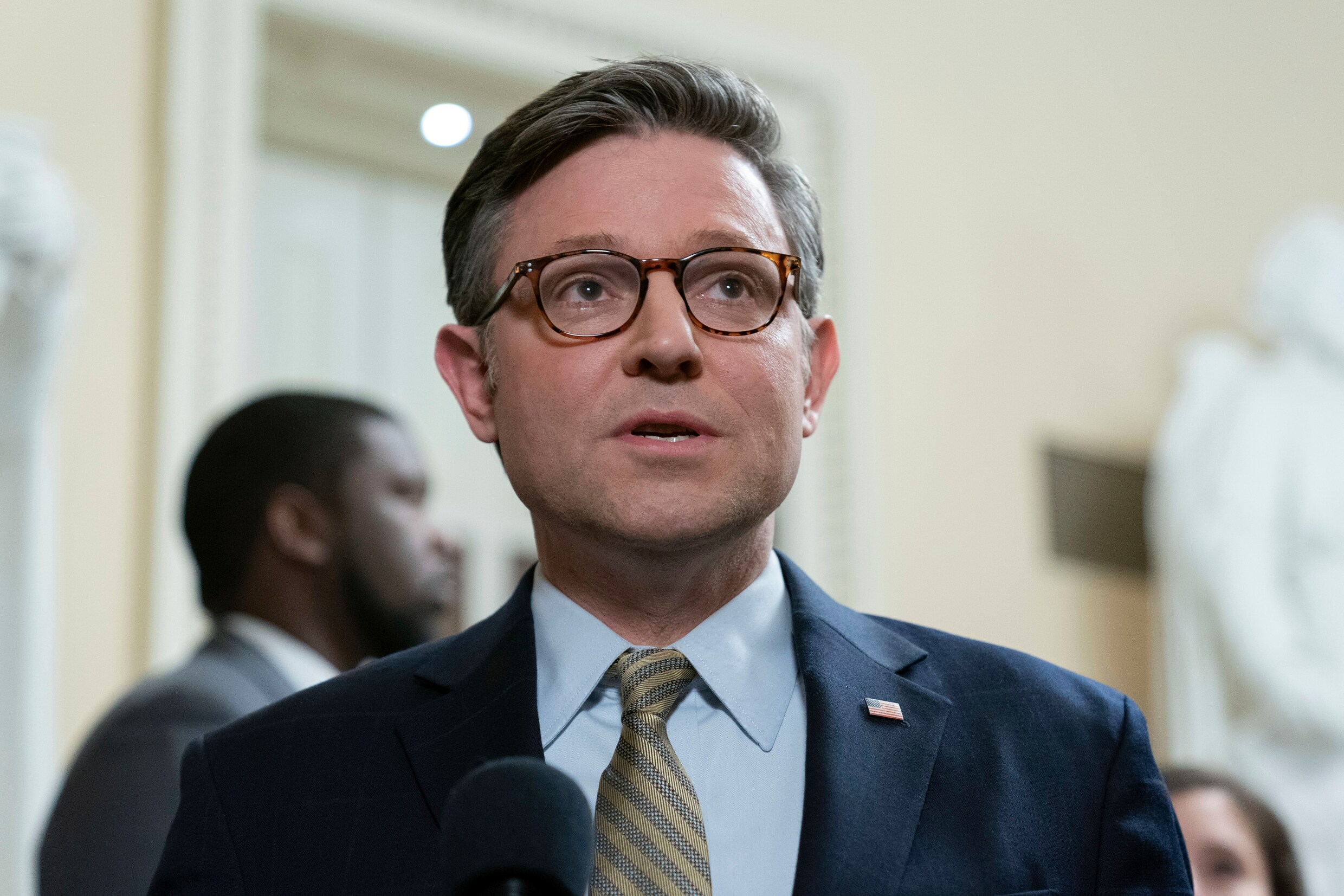 Live - Trump spreekt vertrouwen uit in leider Huis van Afgevaardigden ...