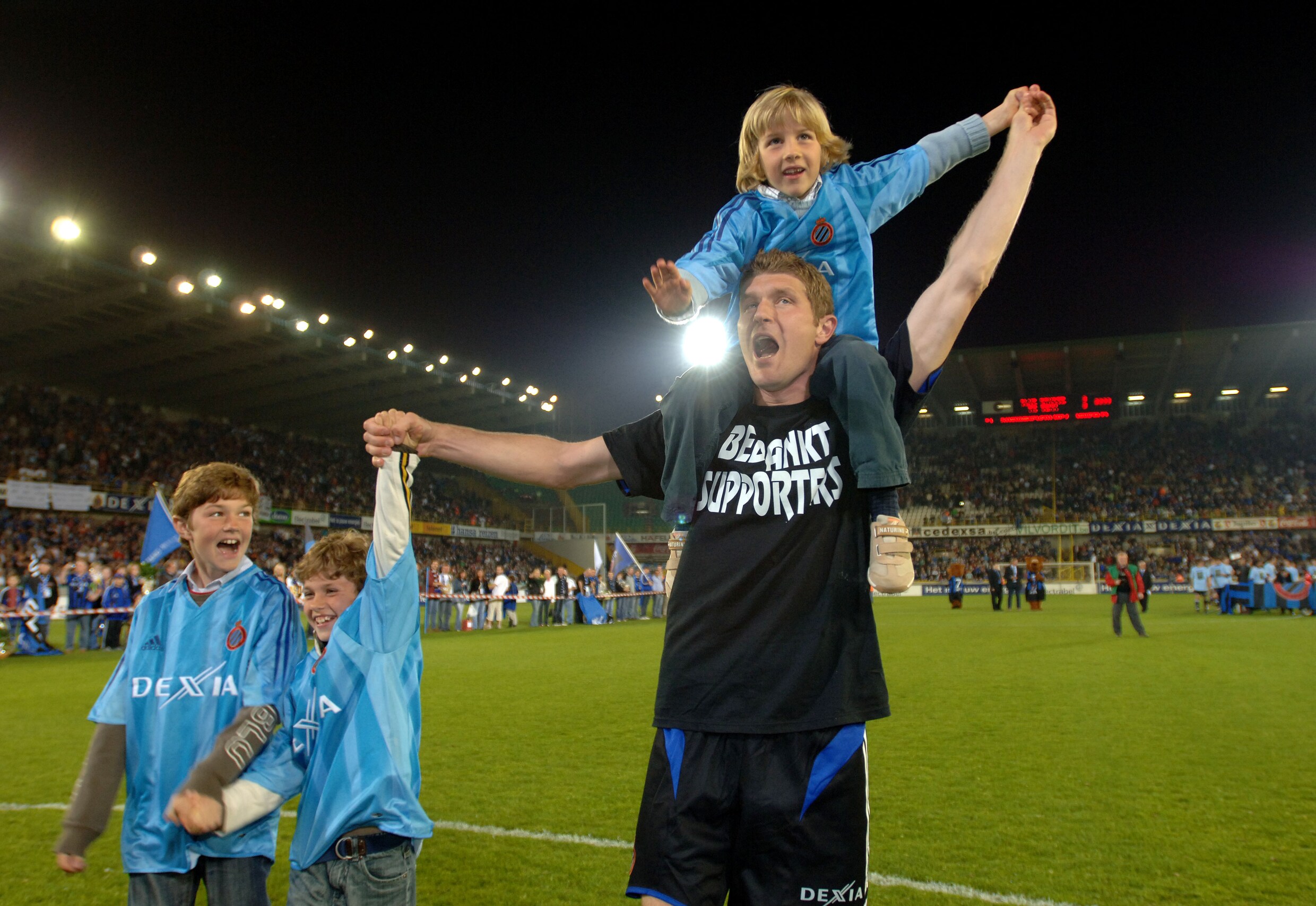 ‘Sinds ‘Over de oceaan’ stuurt hij langere berichten. Zo lang dat ik ...