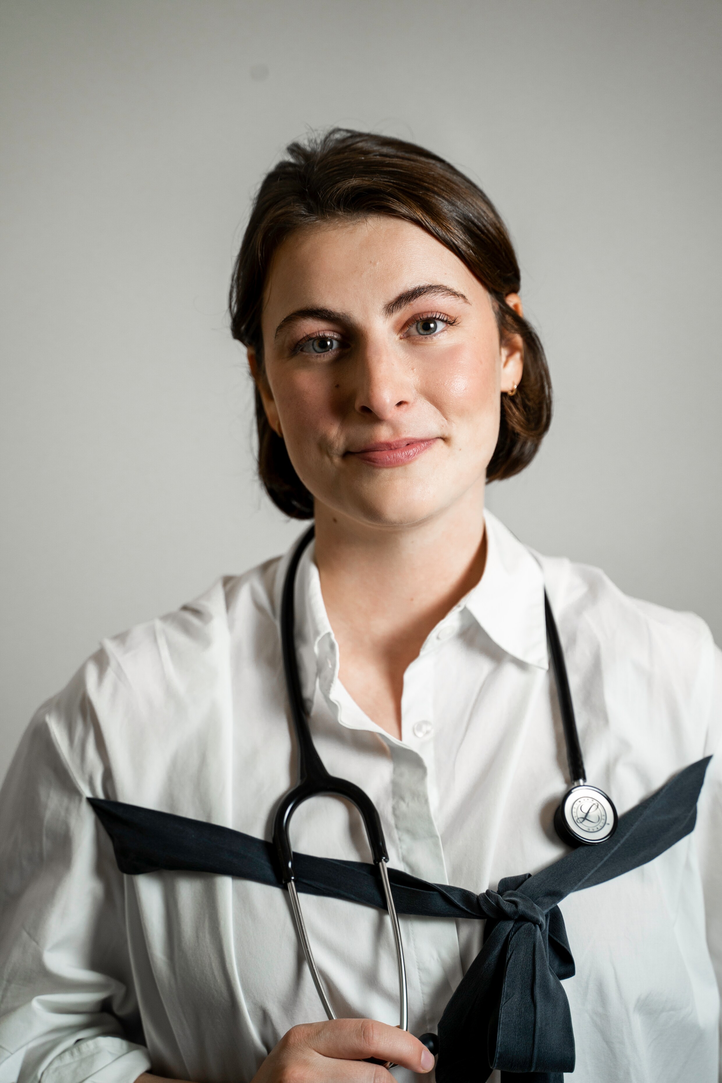 Trauma tussen de benen: ‘Jonge vrouwen hebben het zichtbaar moeilijk met een intiem onderzoek ...