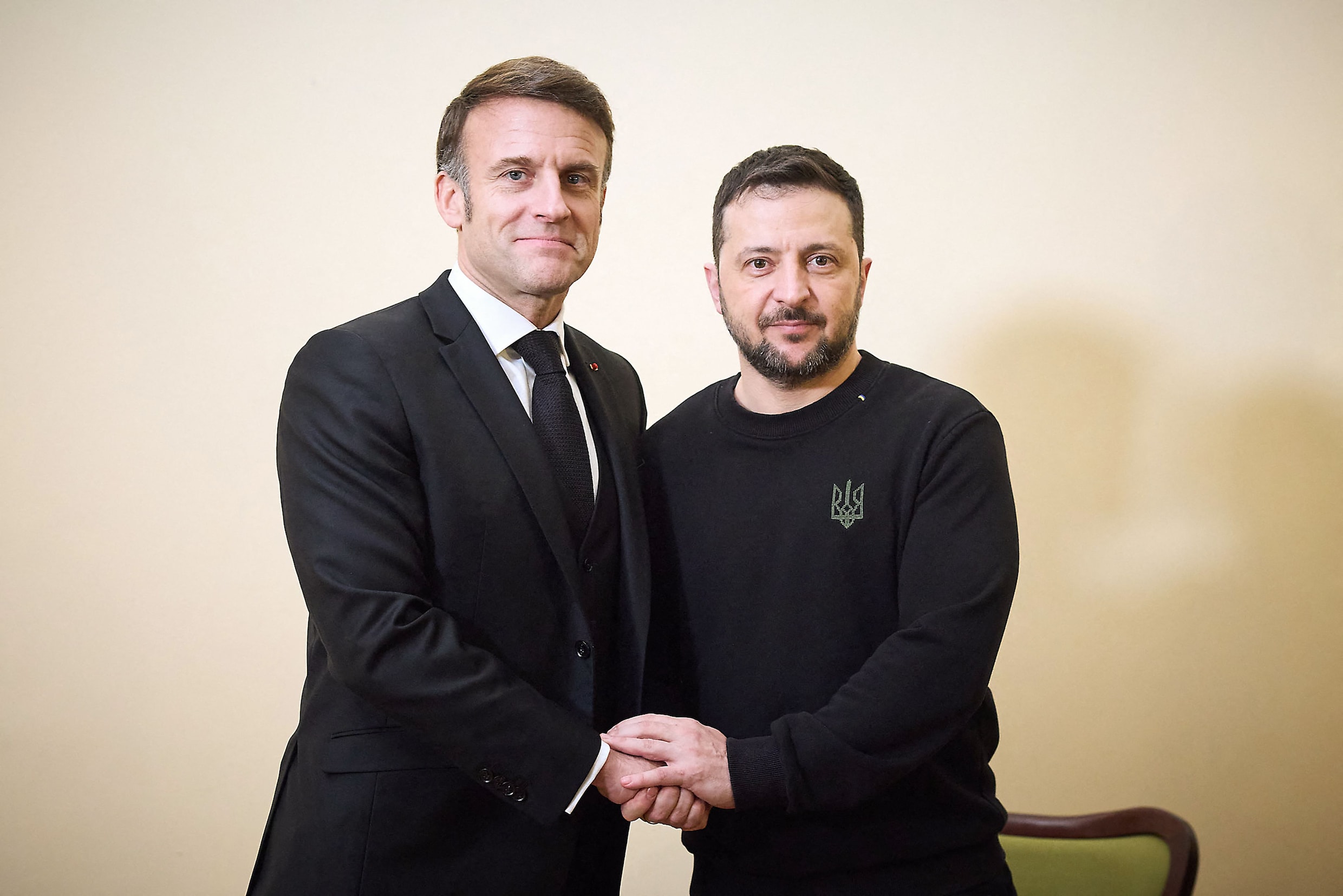 Live - ‘Poetin wil maandag overwinning uitroepen in oorlog tegen ...