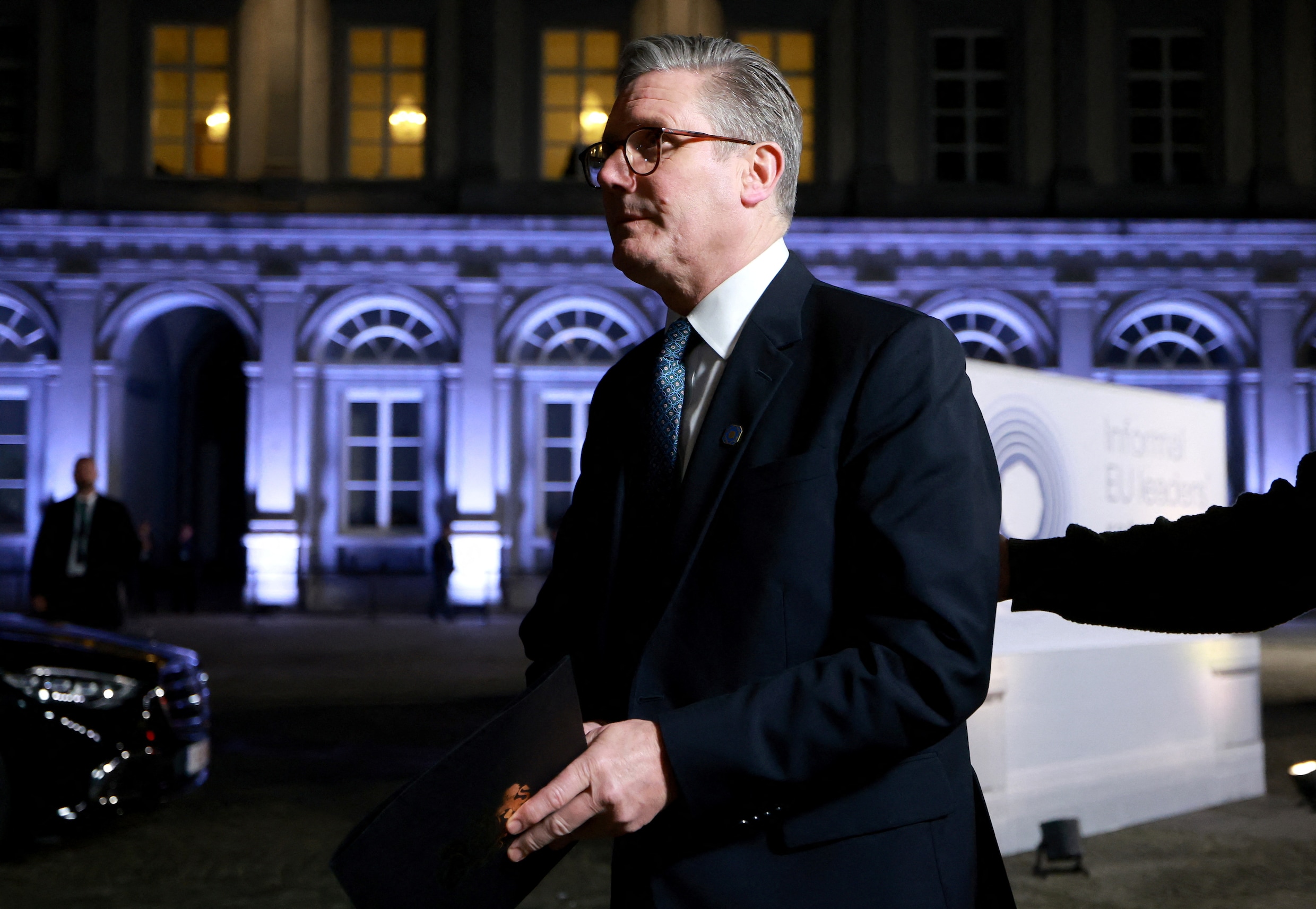 Nog een Britse premier met een lockdownprobleem: ook Keir Starmer ...