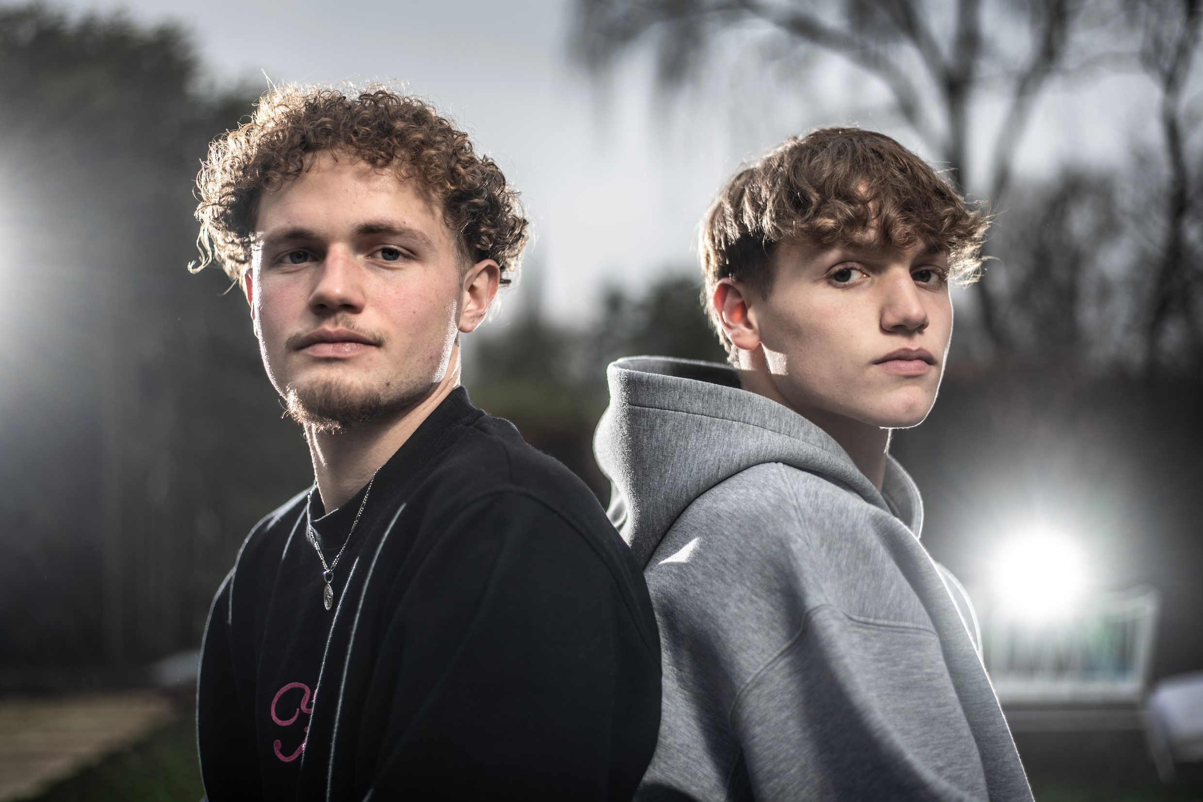 Stef en Thijs, de zonen van Liesbeth Homans: ‘Mama hééft een strenge ...