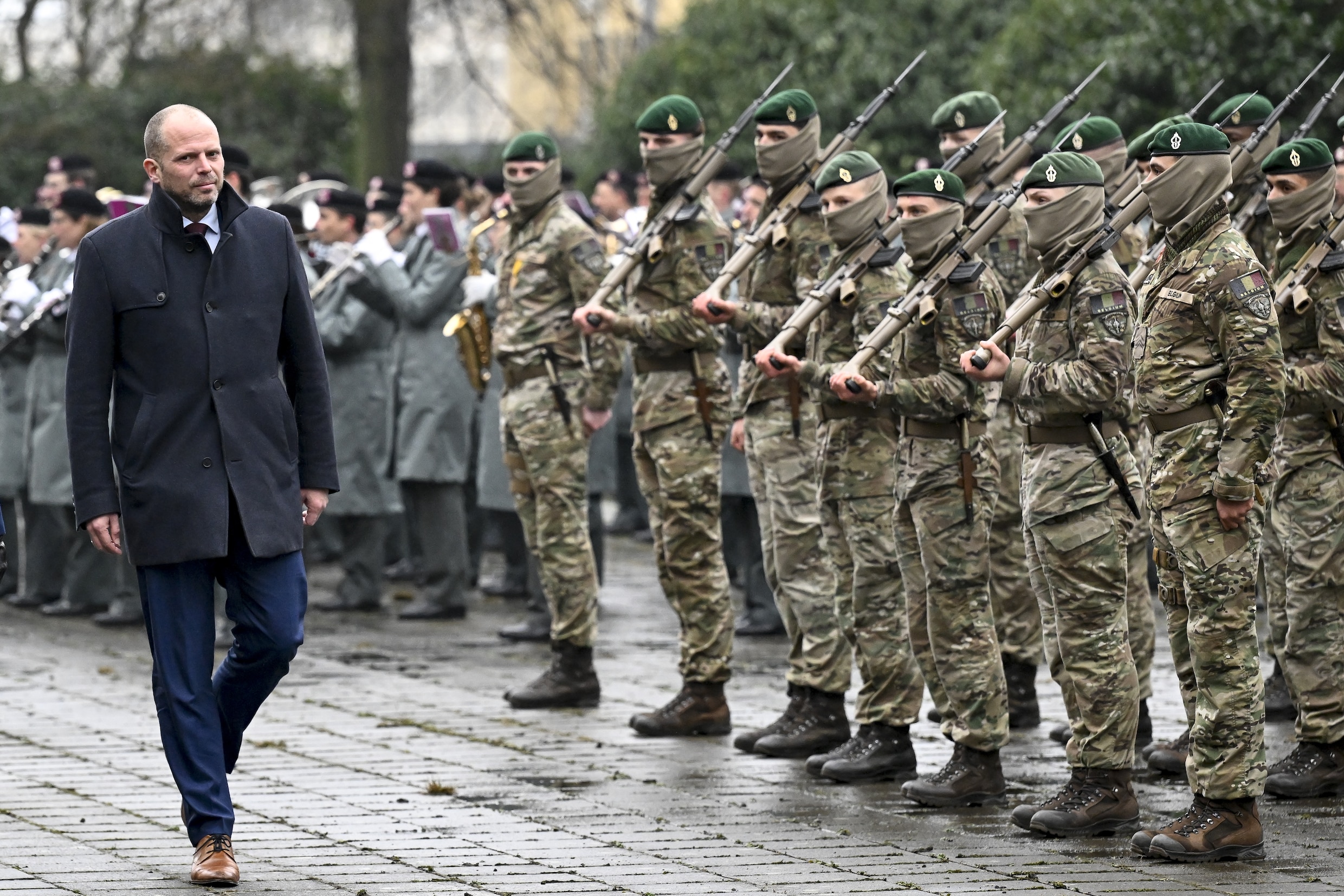 Defensieminister Theo Francken (N-VA) over vrijwillig militair ...