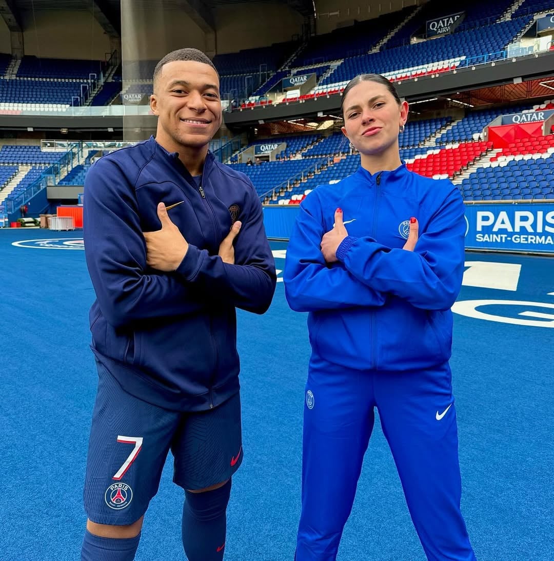 Céline Dept schrijft youtube-geschiedenis: meer volgers dan Acid en ...