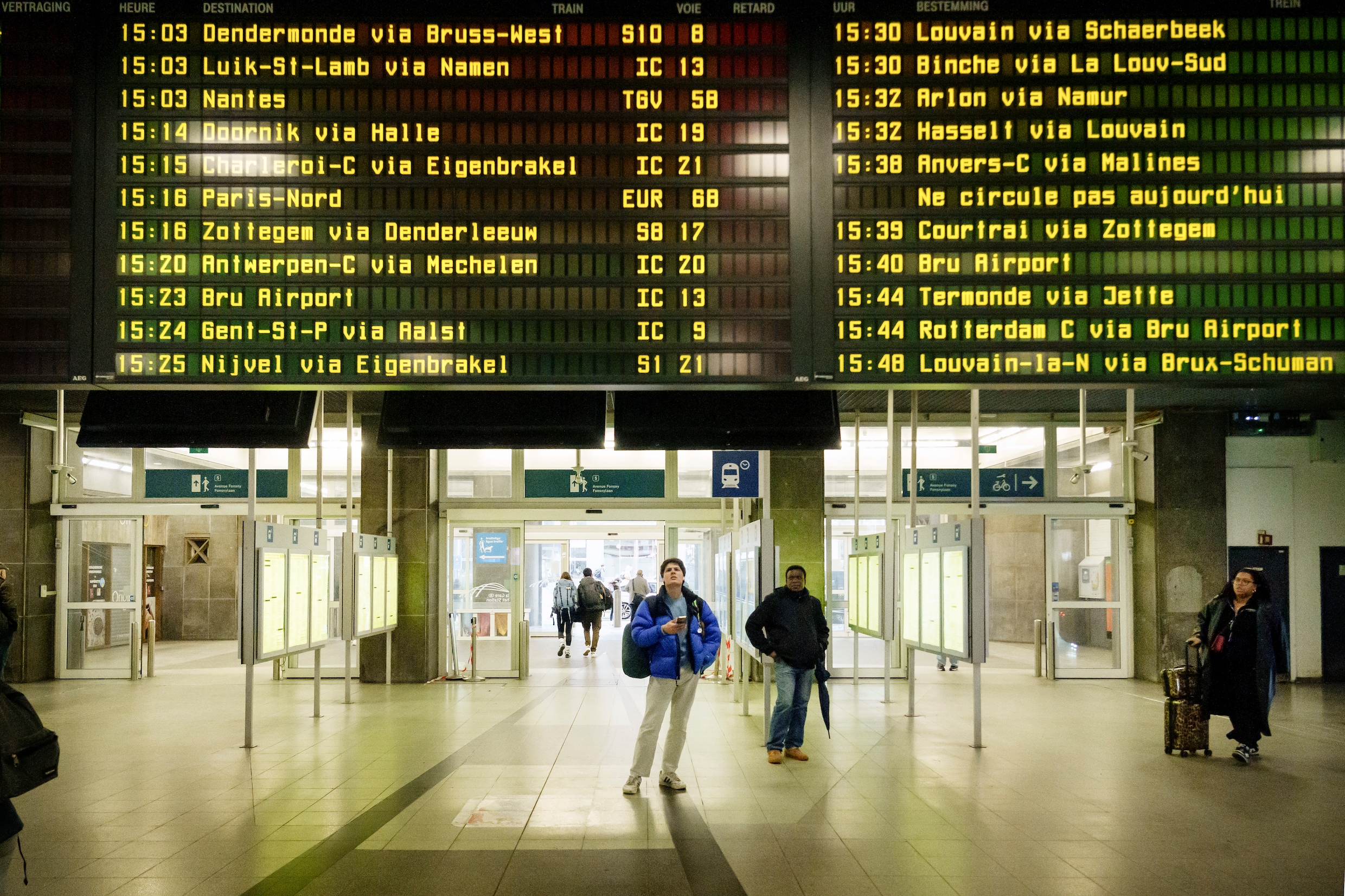 Spoorbonden schorten acties op: geen stakingen tijdens onderhandelingen | De Morgen