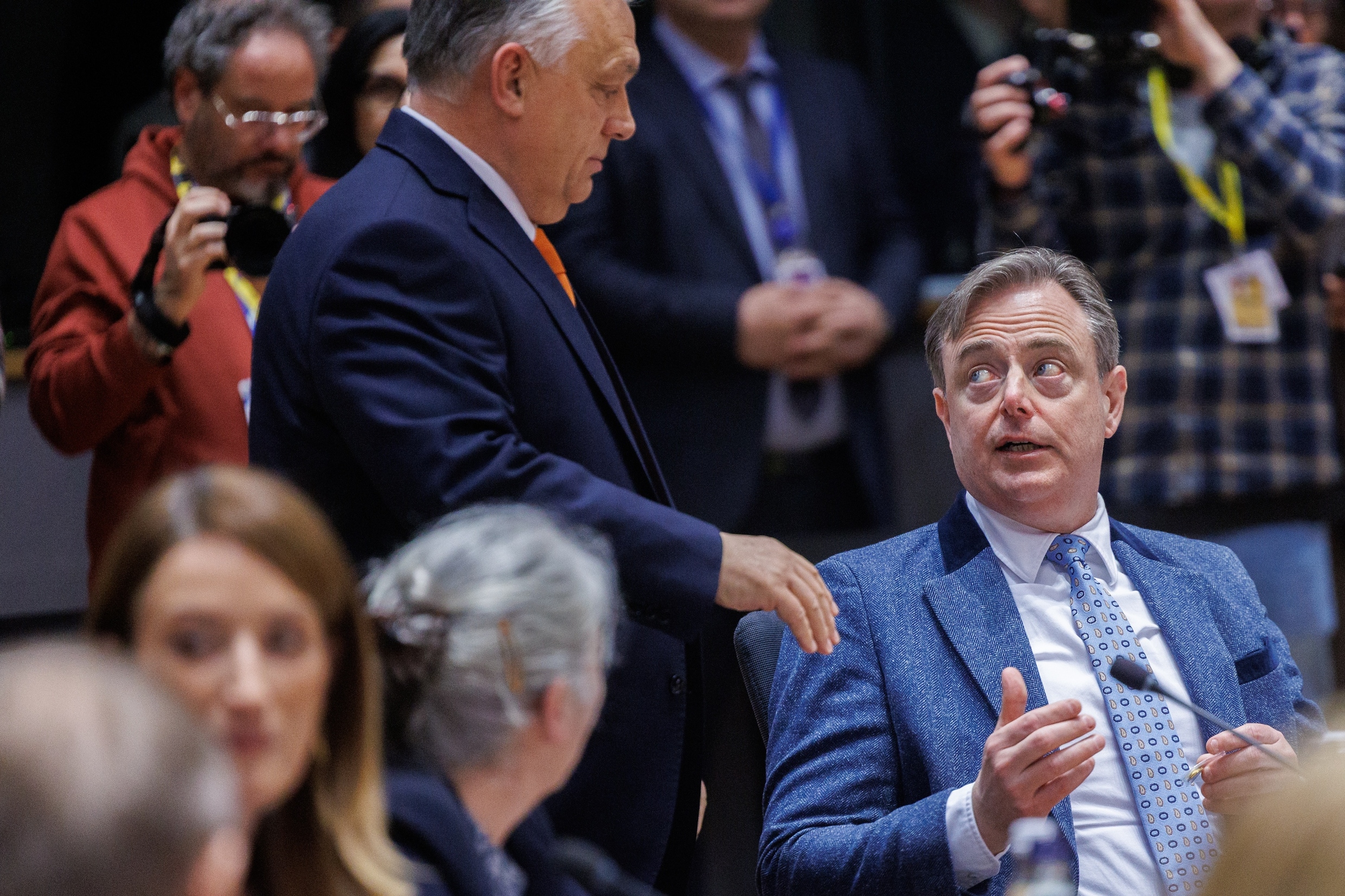 ‘Dit kan zonder te veel schade’: premier De Wever gaat voluit voor ...