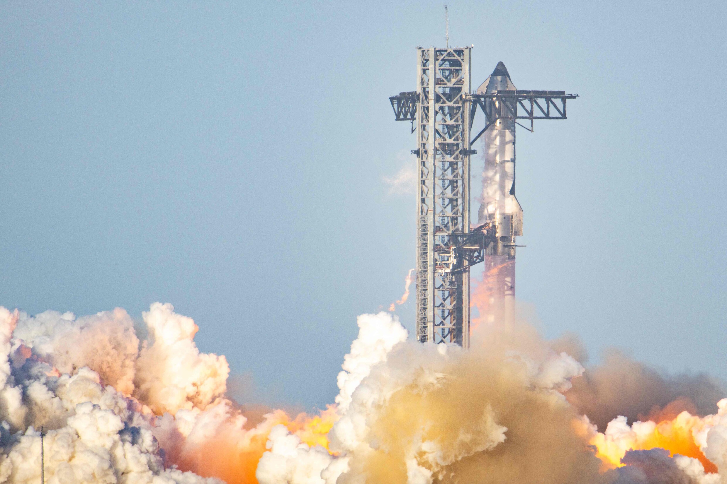 SpaceX van Musk verliest voor tweede keer controle over Starship ...