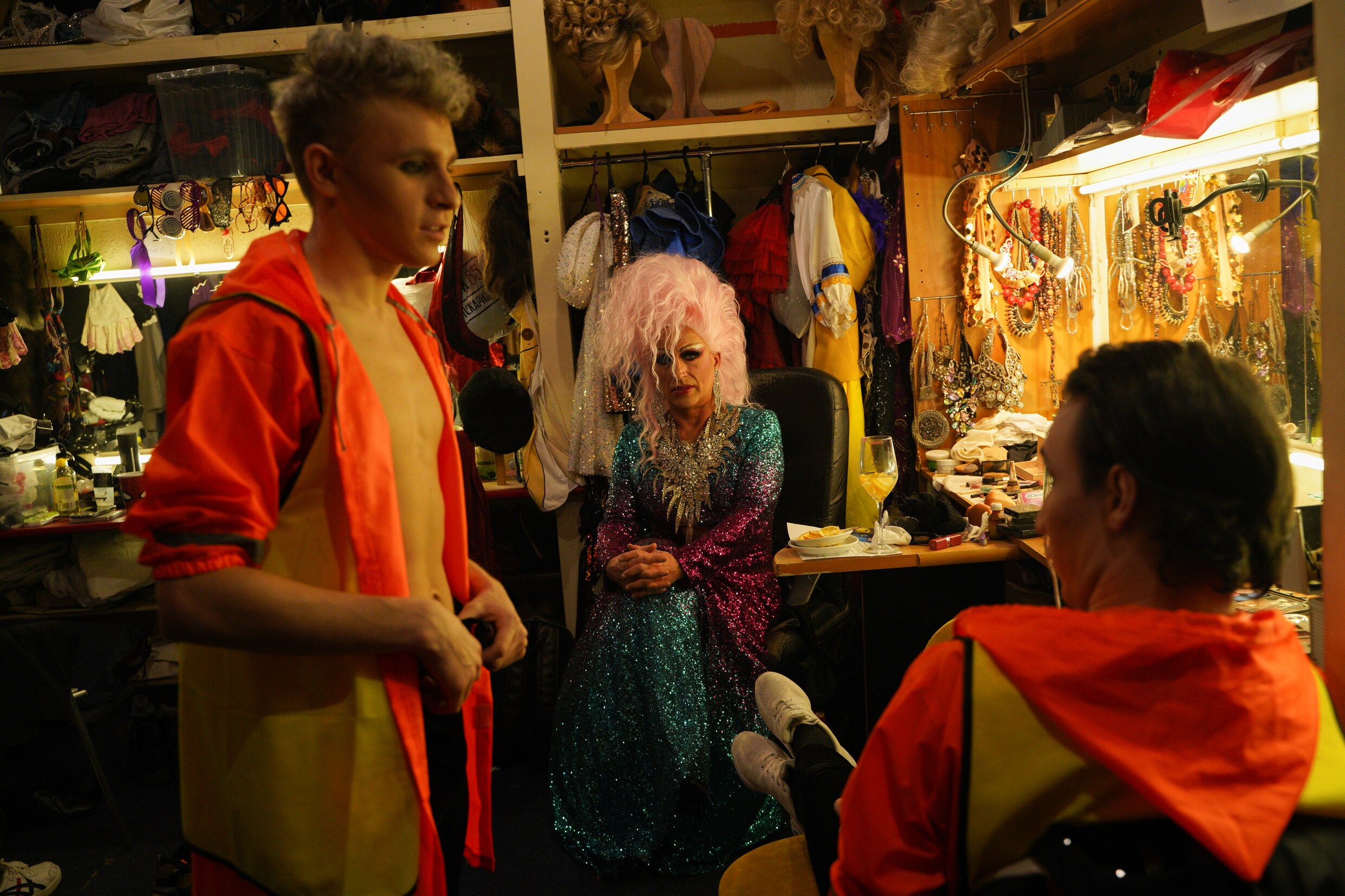 Russische fotografe Mary Gelman brengt de opgejaagde homogemeenschap in ...