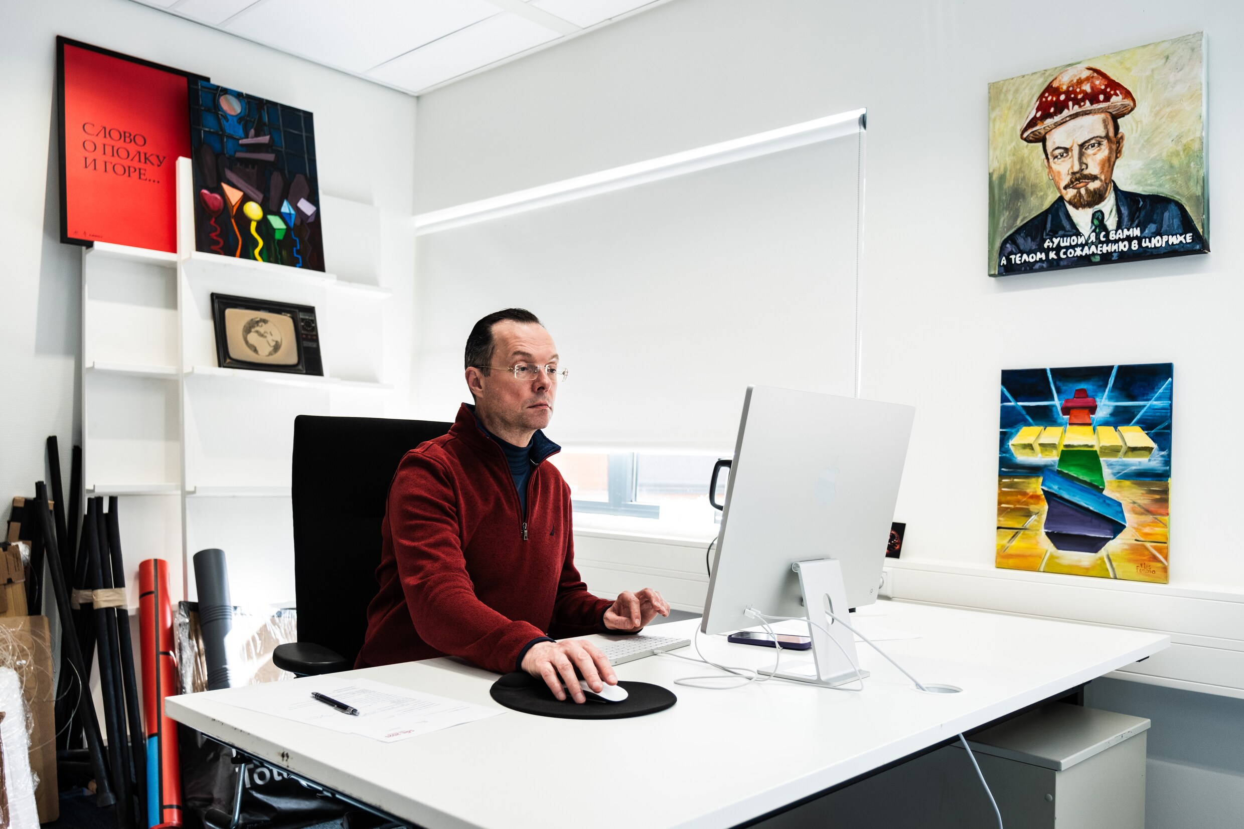 Schrijven aan het overlijdensbericht voor een vrije samenleving: ‘The ...