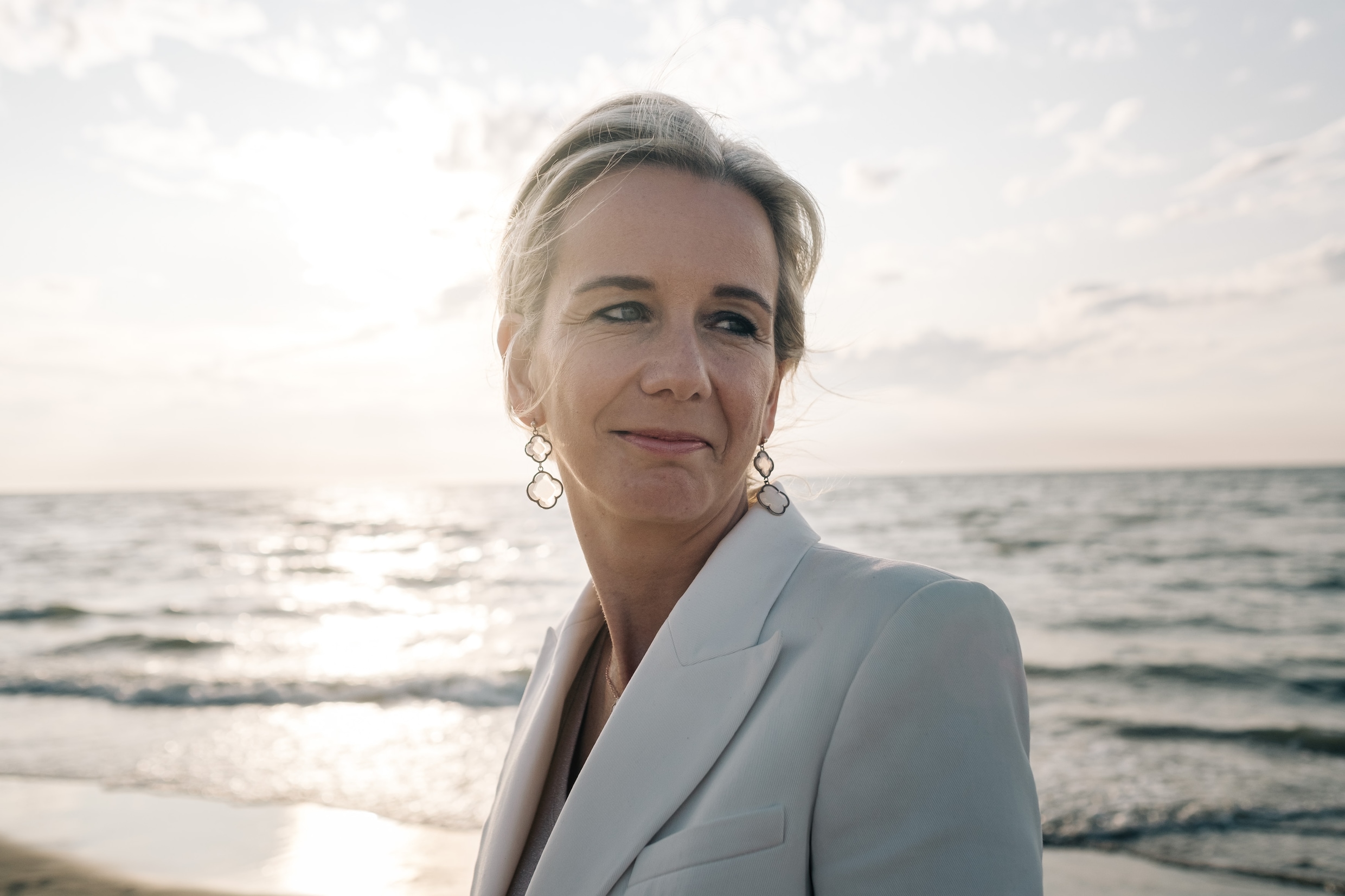 (Ex-)medewerkers beschuldigen Elke Geraerts van toxische werkcultuur ...