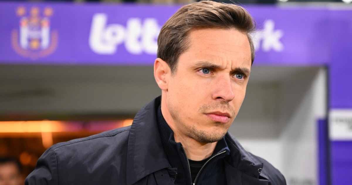 Verrassing van formaat bij Anderlecht: coach David Hubert aan de deur ...