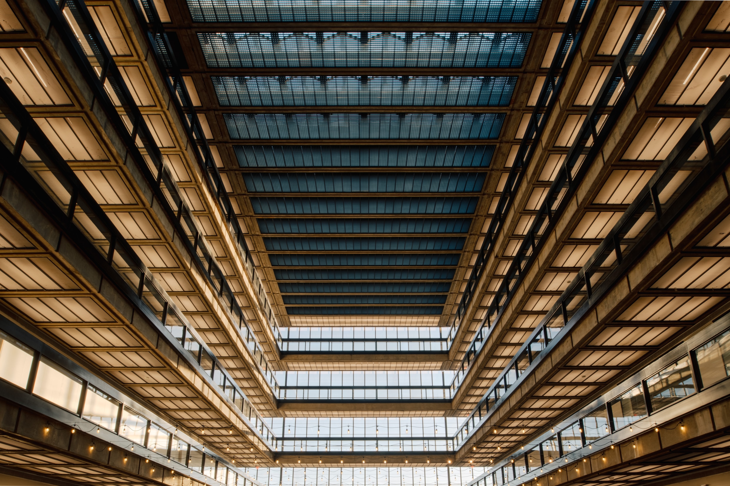 In de tv-reeks ‘Severance’ kaapt het gebouw de hoofdrol weg: ‘Toen ik Bell Labs voor het eerst ...