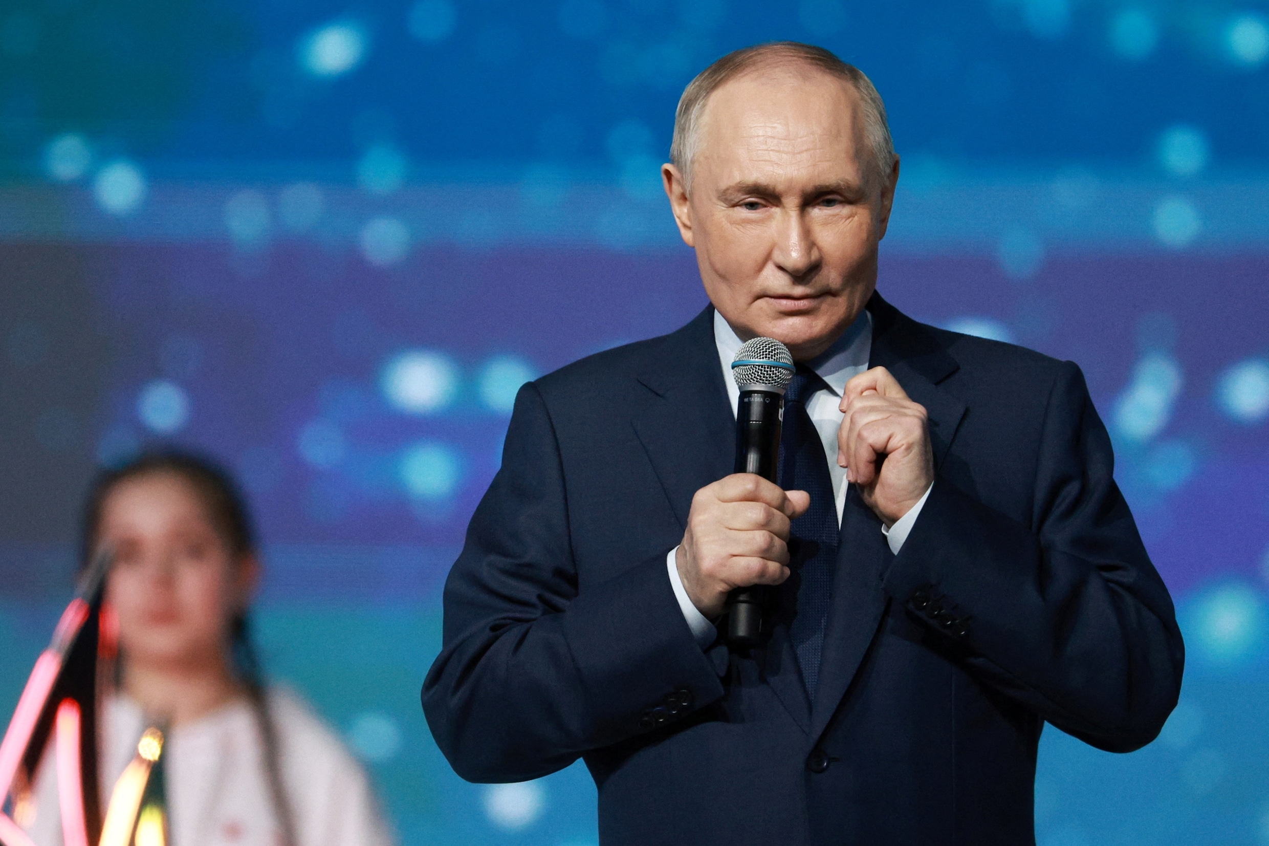 Live - Poetin ‘zal snel dood zijn’, zegt Zelensky • Uitspraken ...