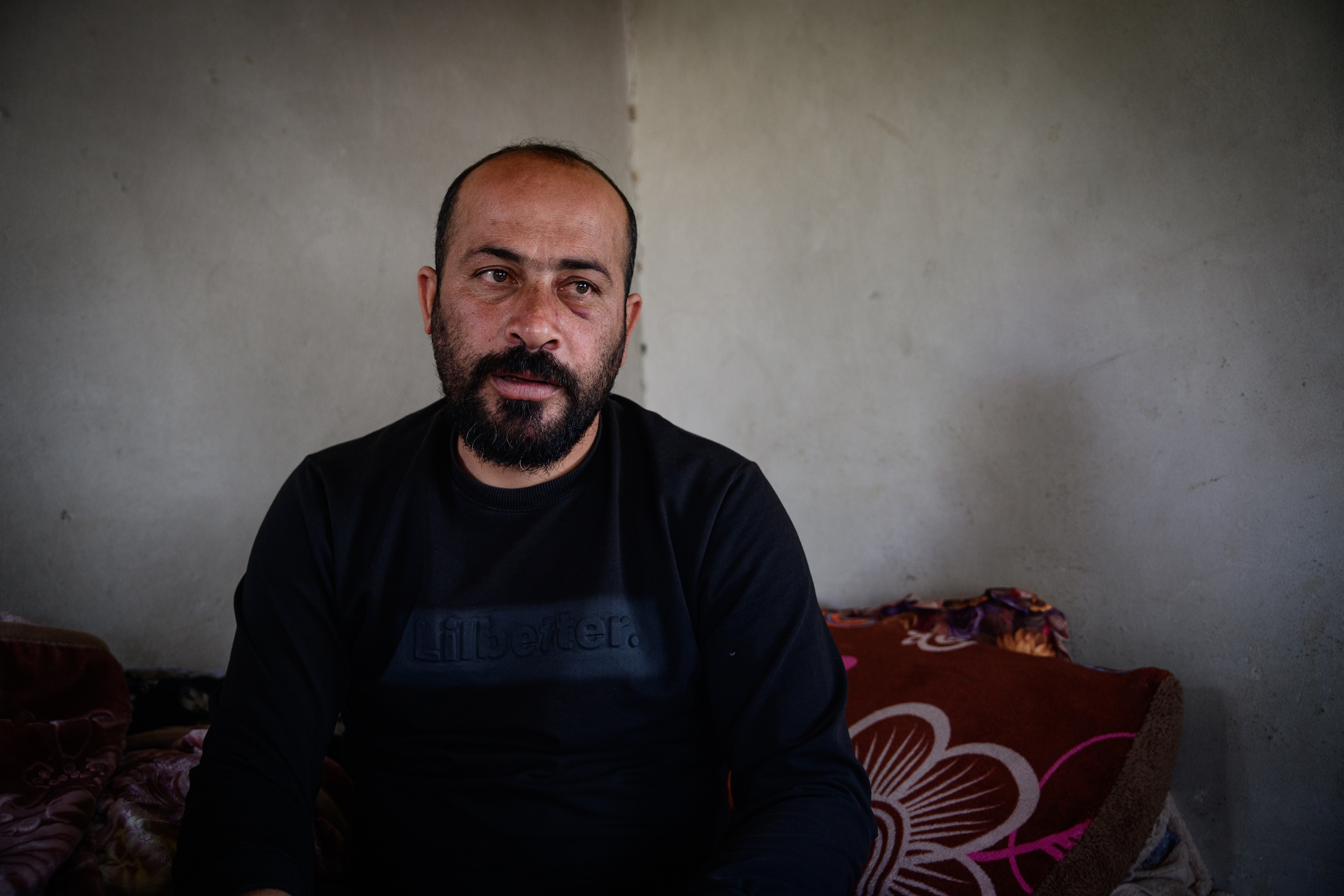 Regisseur Hamdan Ballal werd op de Westoever mishandeld: ‘Ik hoorde de ...