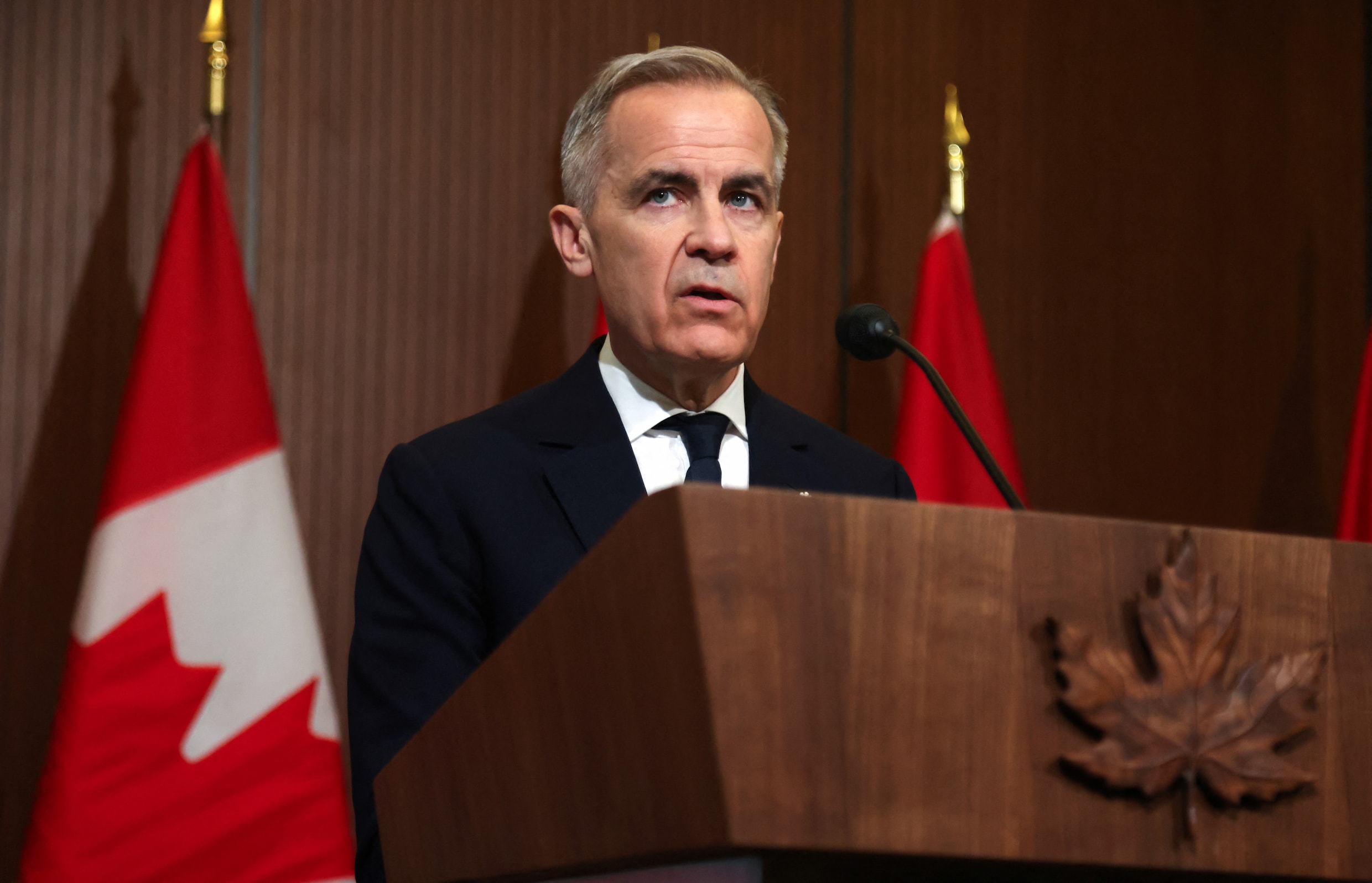 Live - Europese beurzen zakken diep in het rood, beurs van Hongkong ...