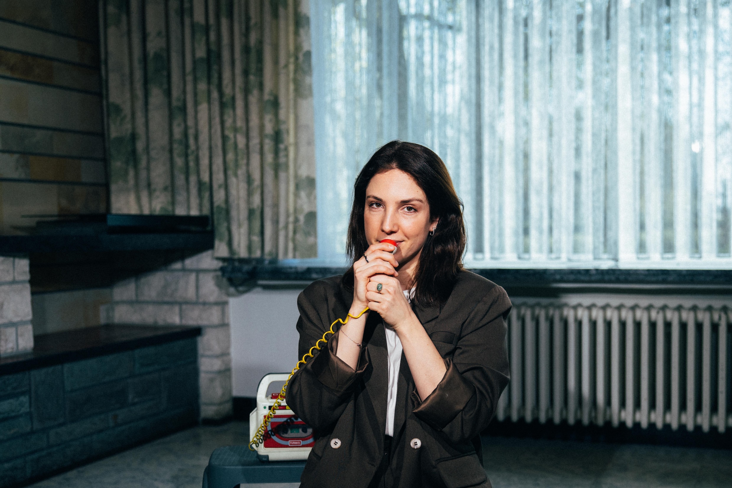 Michèle Cuvelier groeide op in twee gezinnen: ‘Ik wijs niemand met de ...