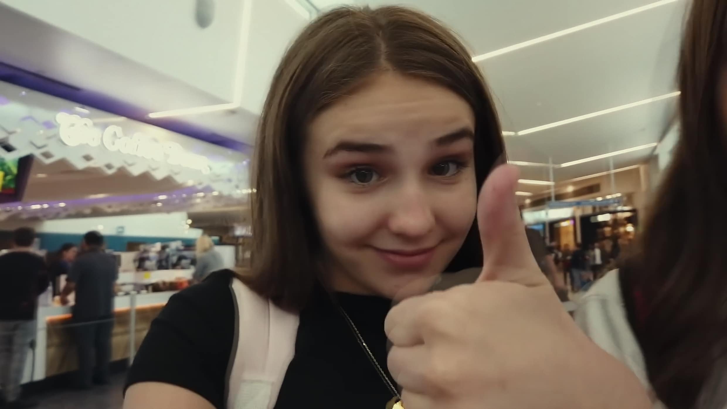 Filmen van 11 uur ’s morgens tot 1 uur ’s nachts: hoe achter vrolijke ...