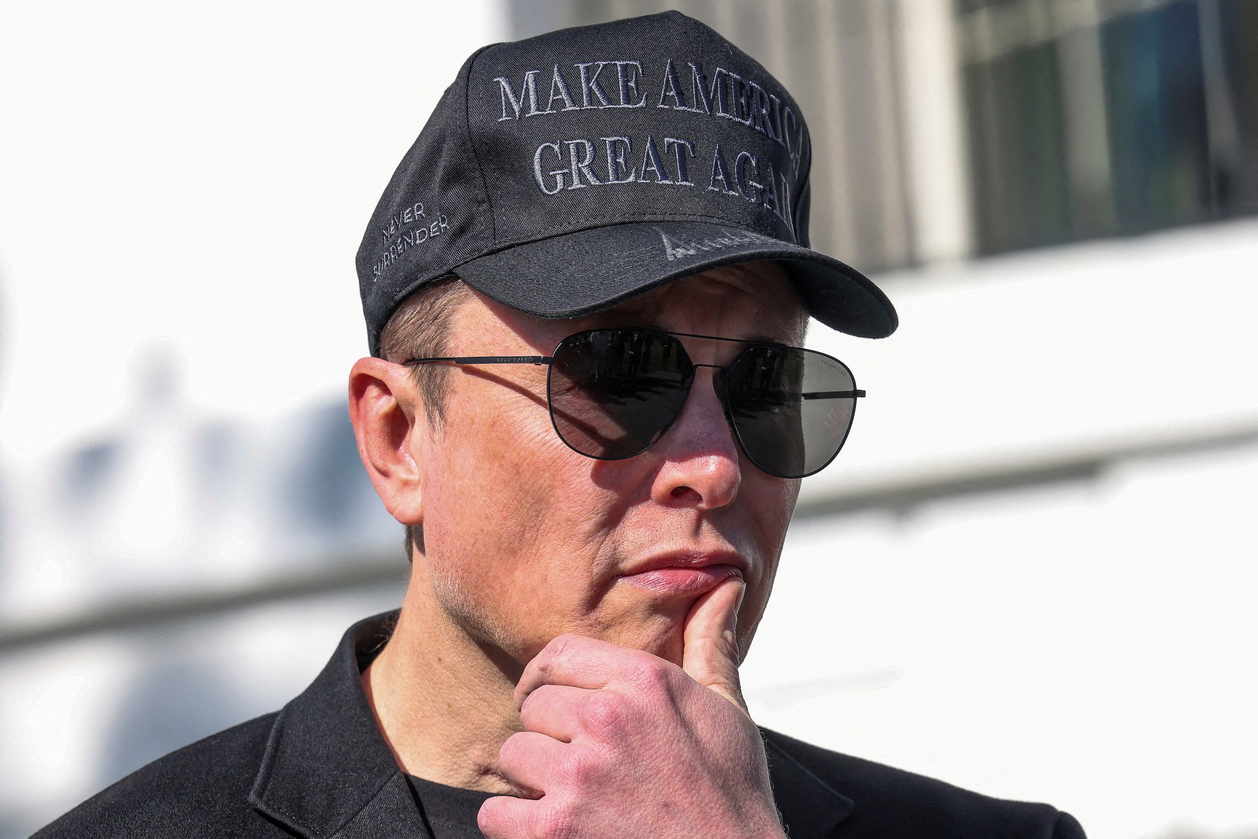 ‘Onverkozen copresident’ Elon Musk uit de gratie van Donald Trump ...