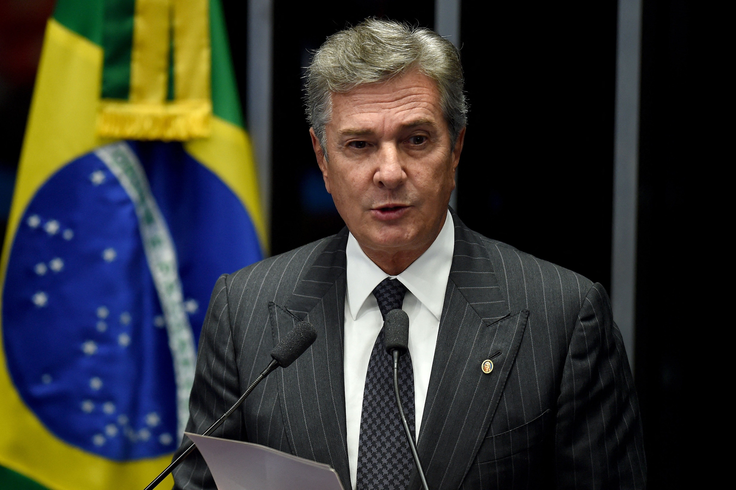 Braziliaanse ex-president Collor mag straf onder huisarrest uitzitten ...