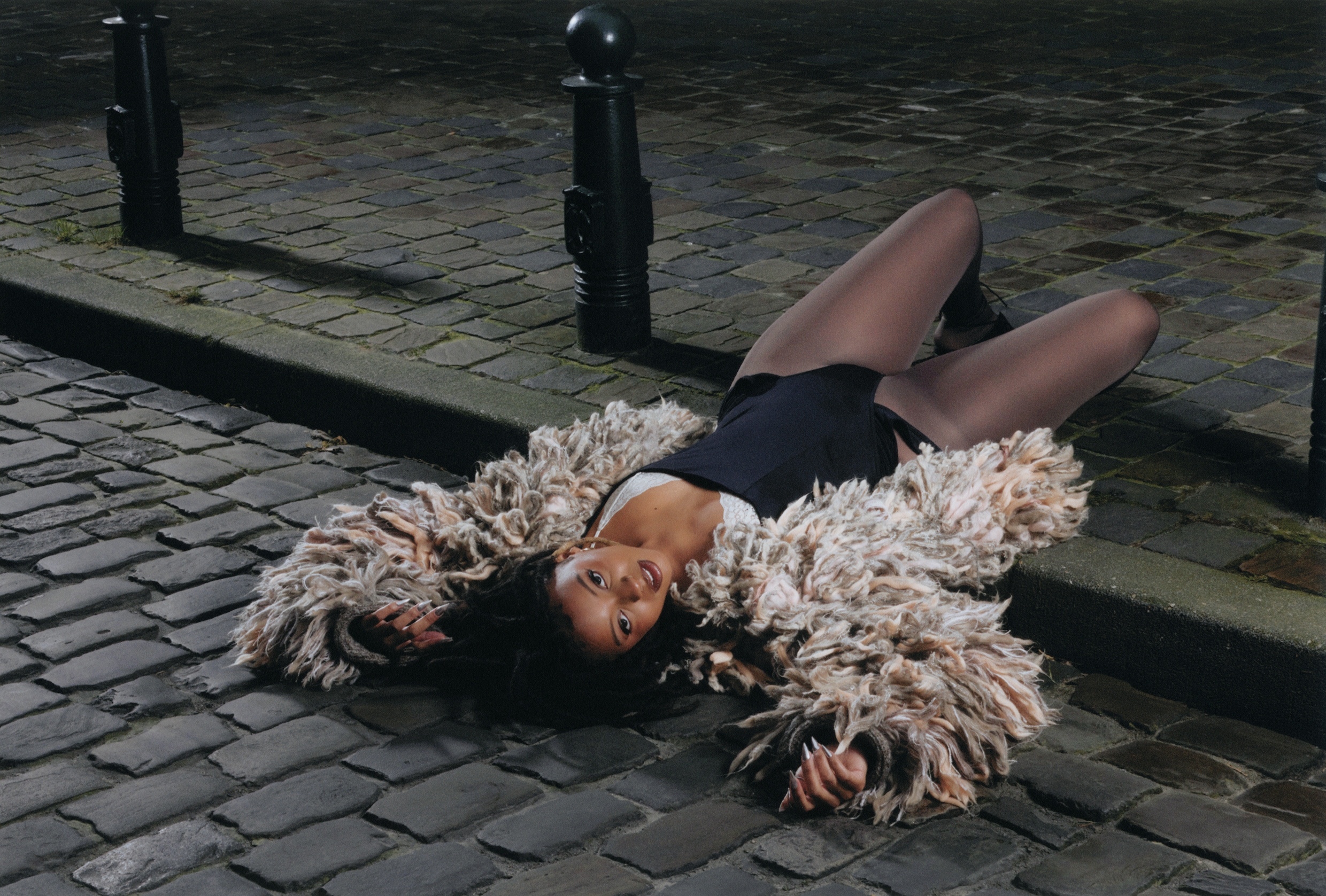 Camille Yembe treedt met Music Moves Europe Award op Eurosonic in ...