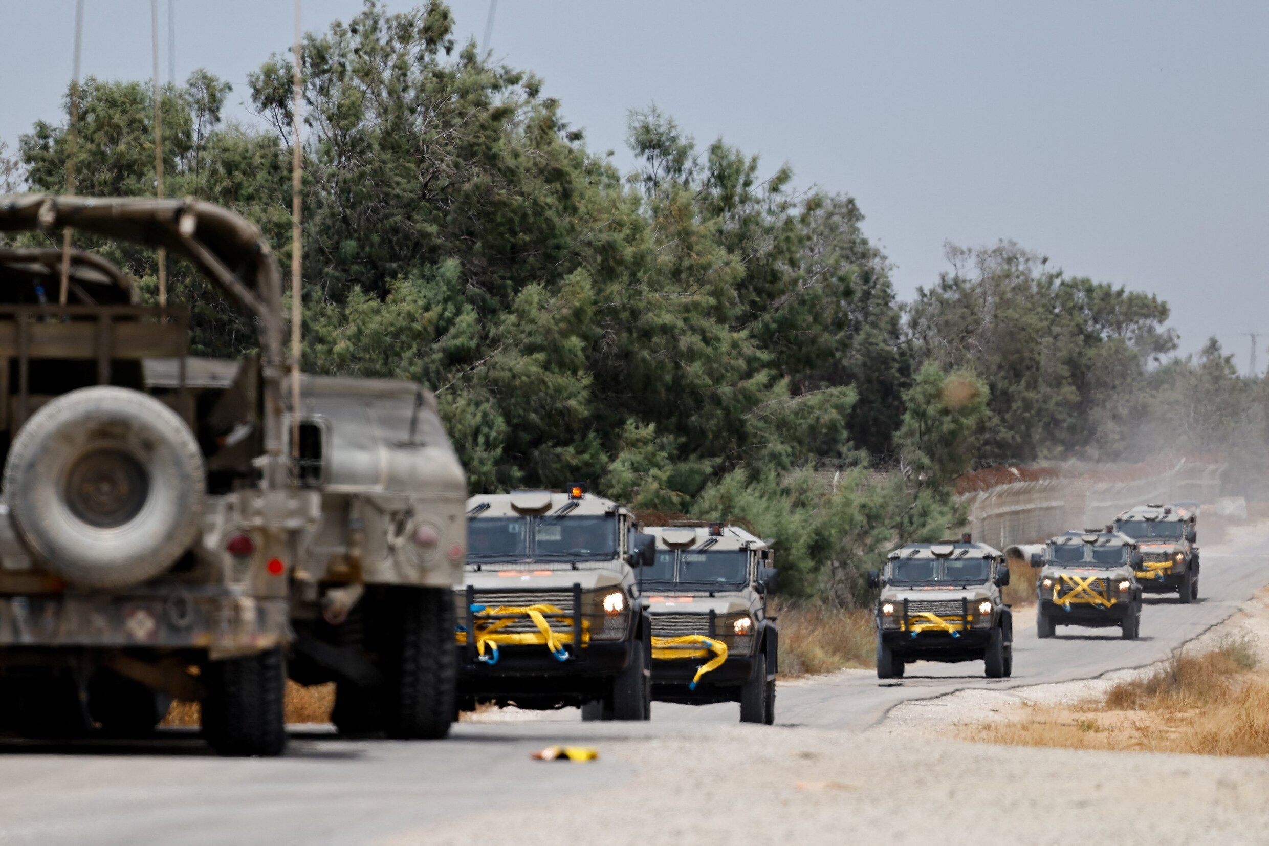 Live - Midden-Oosten. Al Jazeera-reporter Anas al-Sharif en vier andere ...