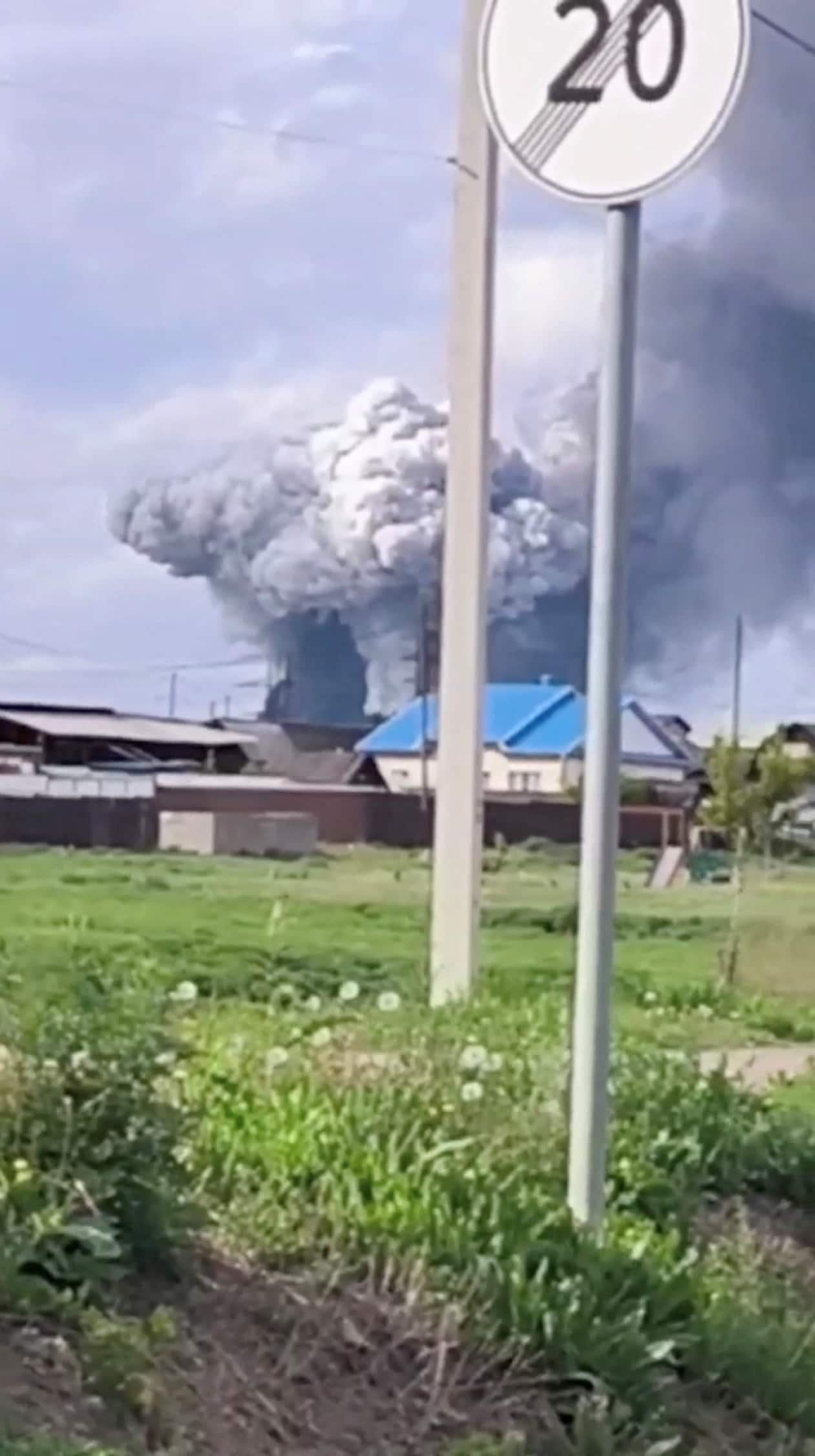 Live - NAVO-chef Mark Rutte onderweg naar Trump voor gesprek over ...