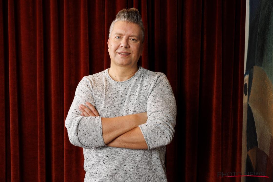 Dj Wout Van Dessel krijgt volle fles cola in het gezicht | De Morgen