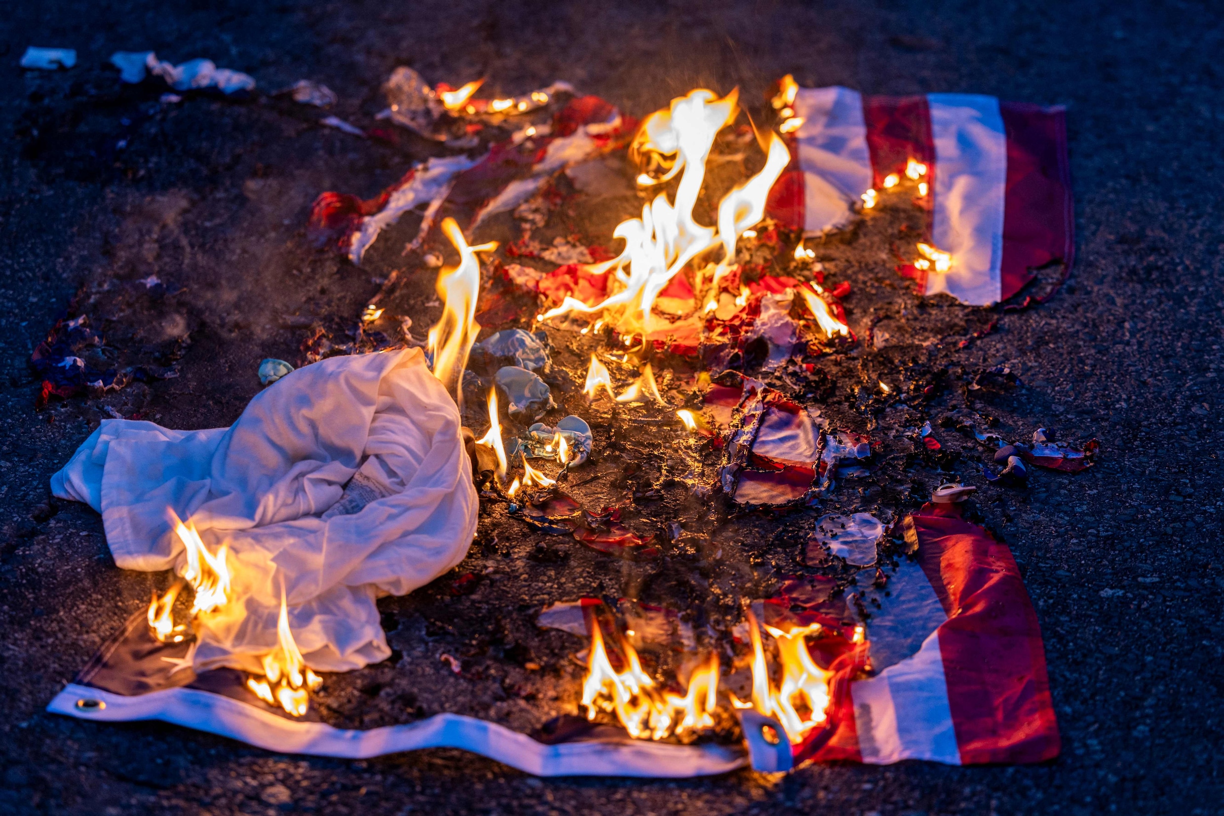 Live - Verenigde Staten. Trump herhaalt dat Iraanse nucleaire sites ...