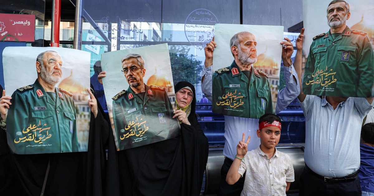 Paniek in Iran: regime vertrouwt eigen communicatie niet en zoekt ...