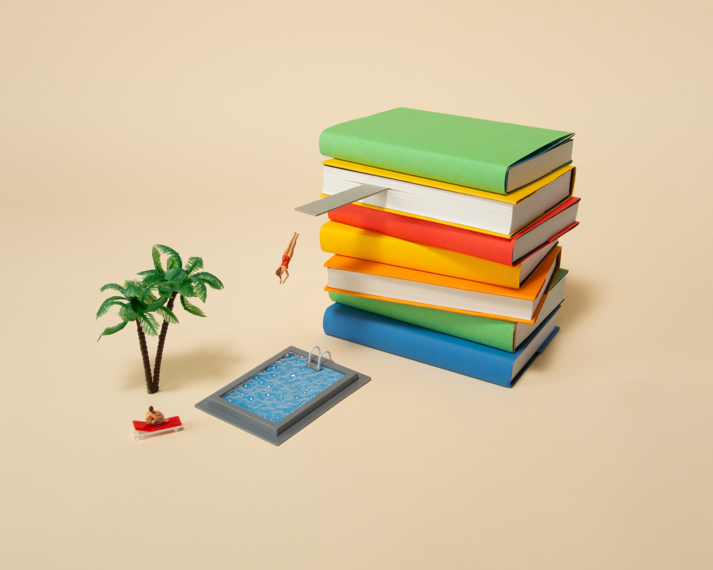 Met welk boek duikt u straks de zomer in? Deze 43 titels verdienen een ...