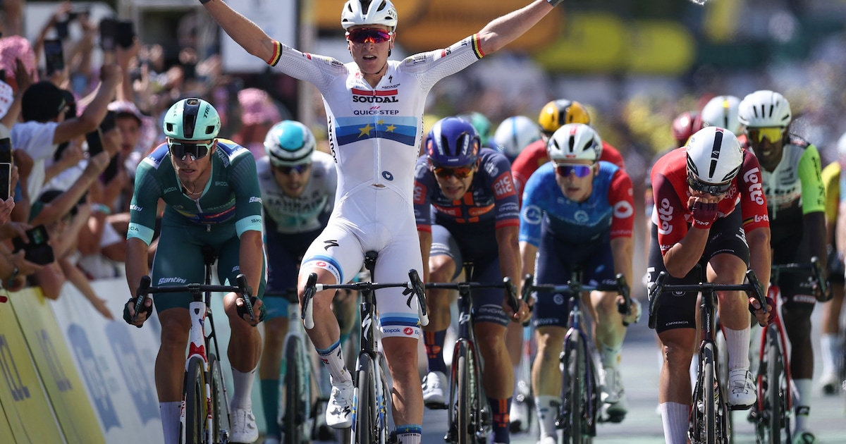 Tim Merlier boekt tweede ritzege in Tour de France na massasprint | De ...