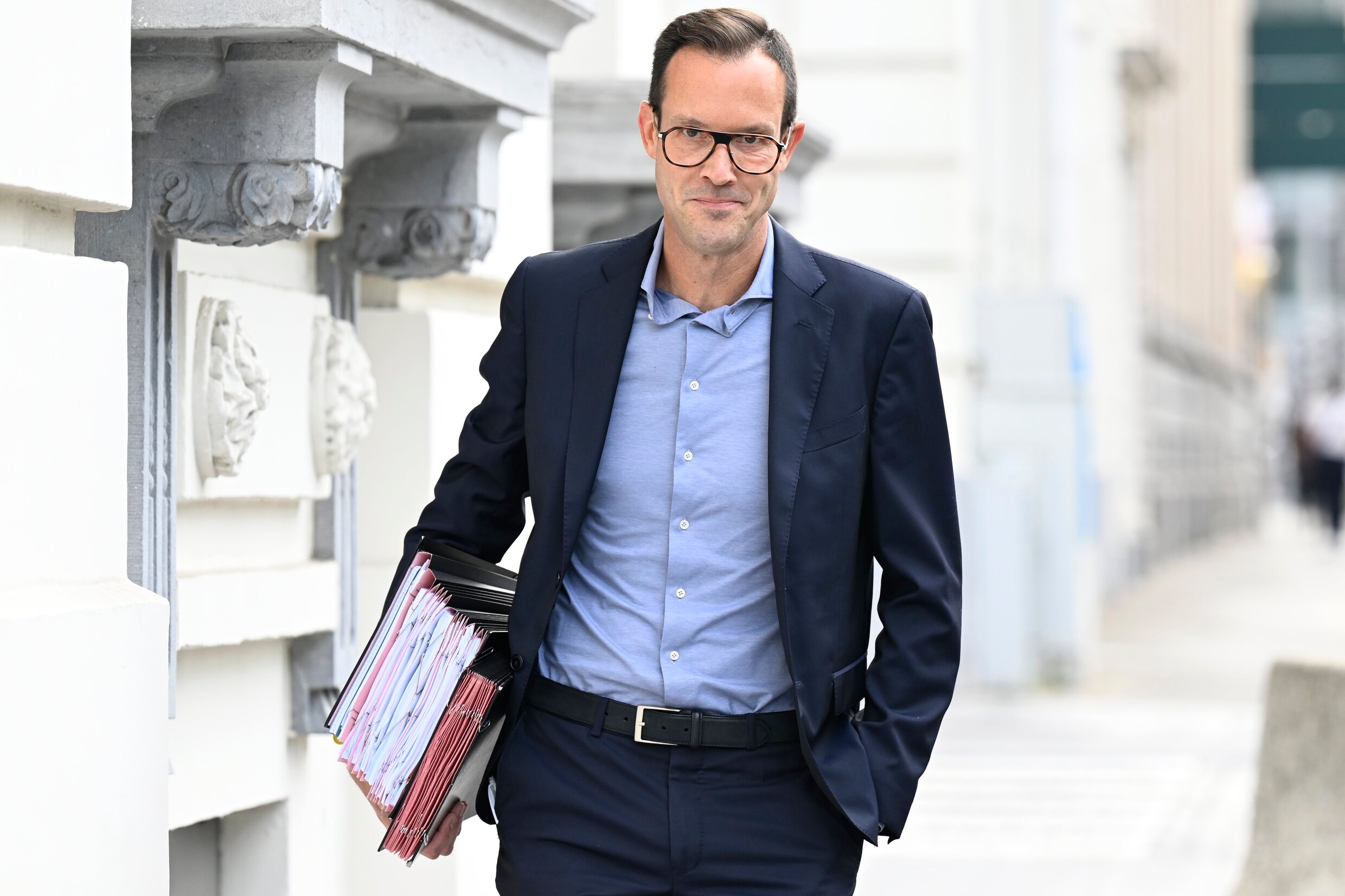 Gedaan met fitnessabonnement dat maar blijft lopen: minister Beenders ...