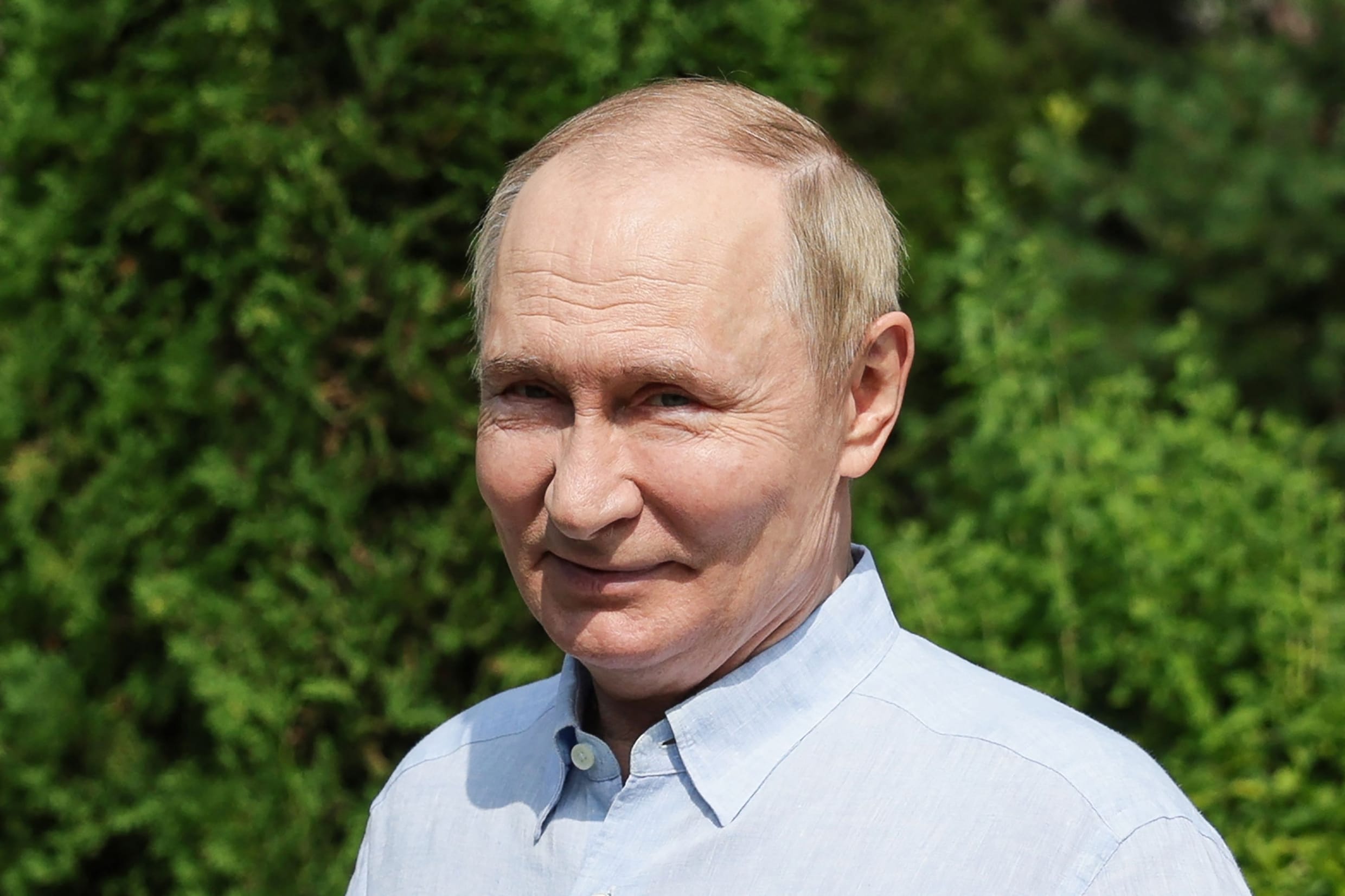 Live - Trump herpositioneert nucleaire onderzeeërs na ‘provocerende ...