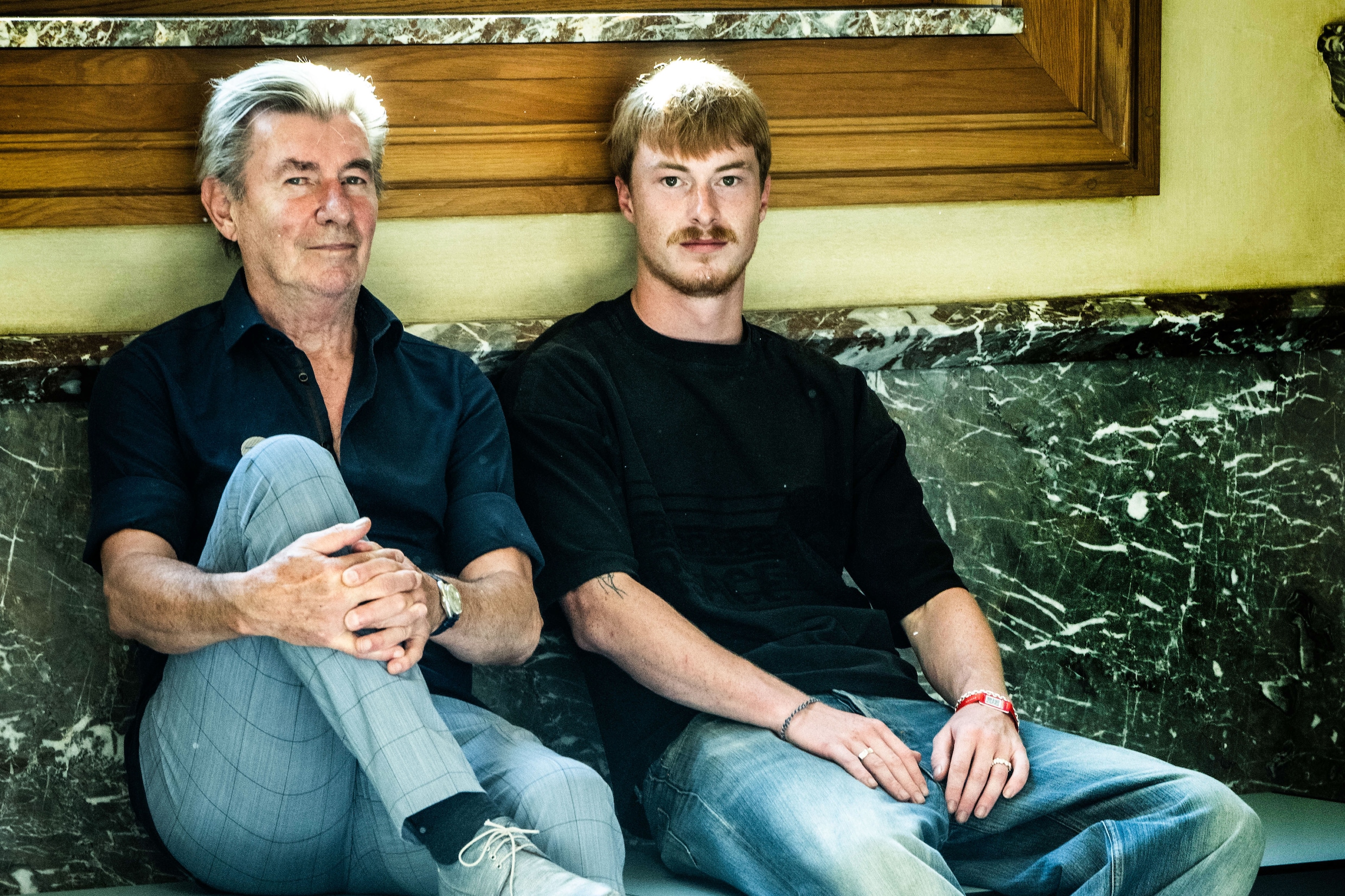 Lars, zoon van Paul Michiels, over opgroeien met een beroemde vader ...