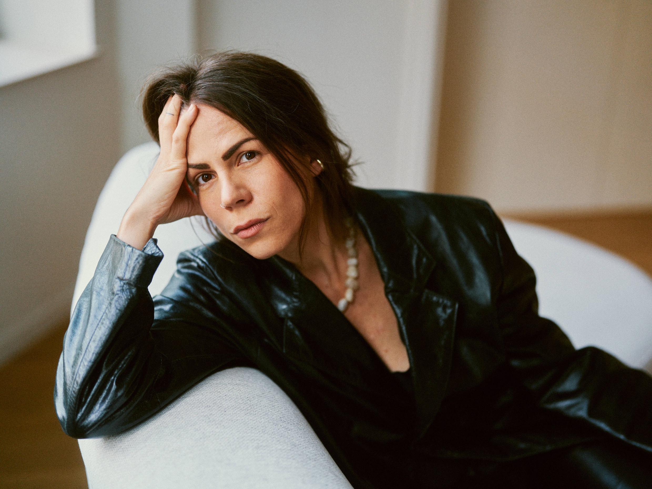 ‘Elke vrouw die ik ken, is al eens bang geweest’: Nienke ’s Gravemade ...