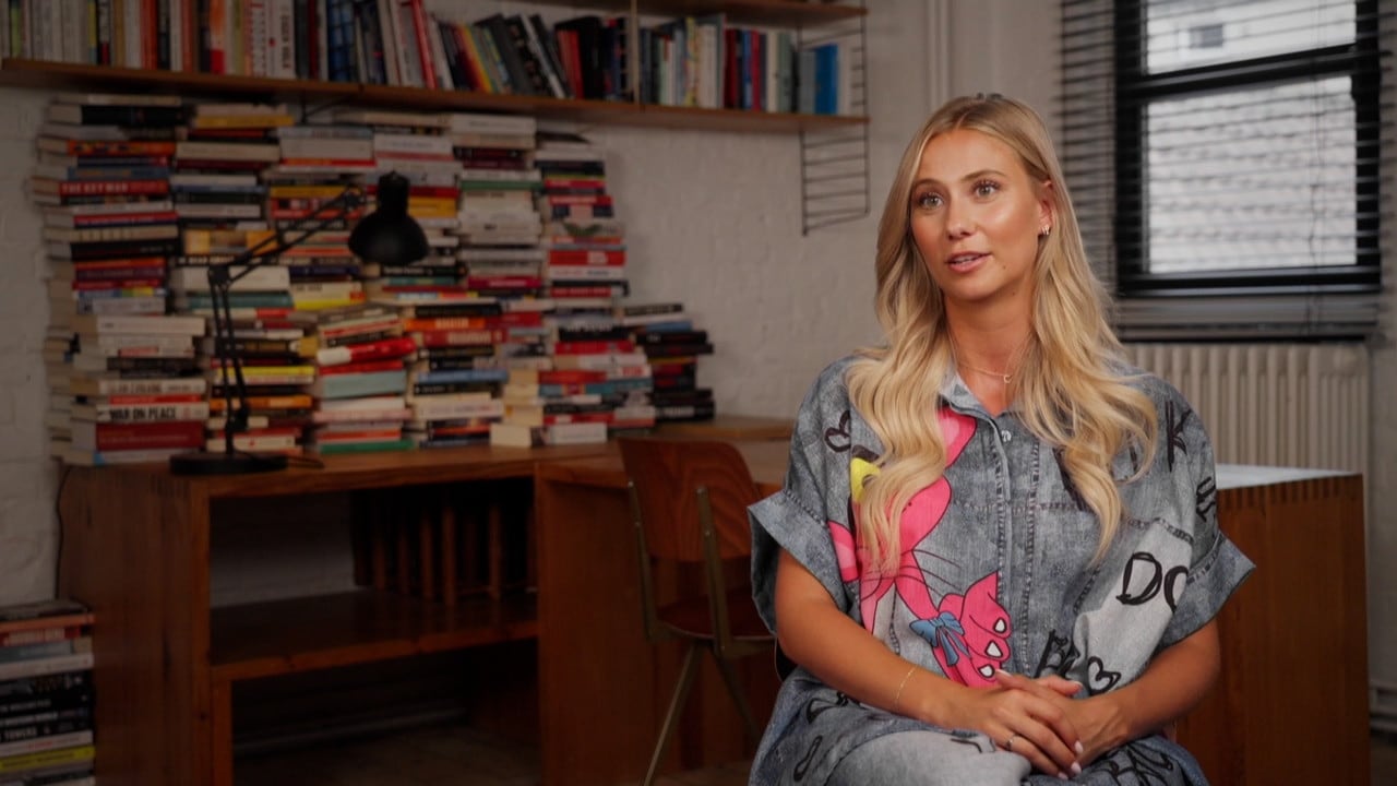 Kritiek op Miss België groeit nu ook ex-miss Celine Van Ouytsel aan ...