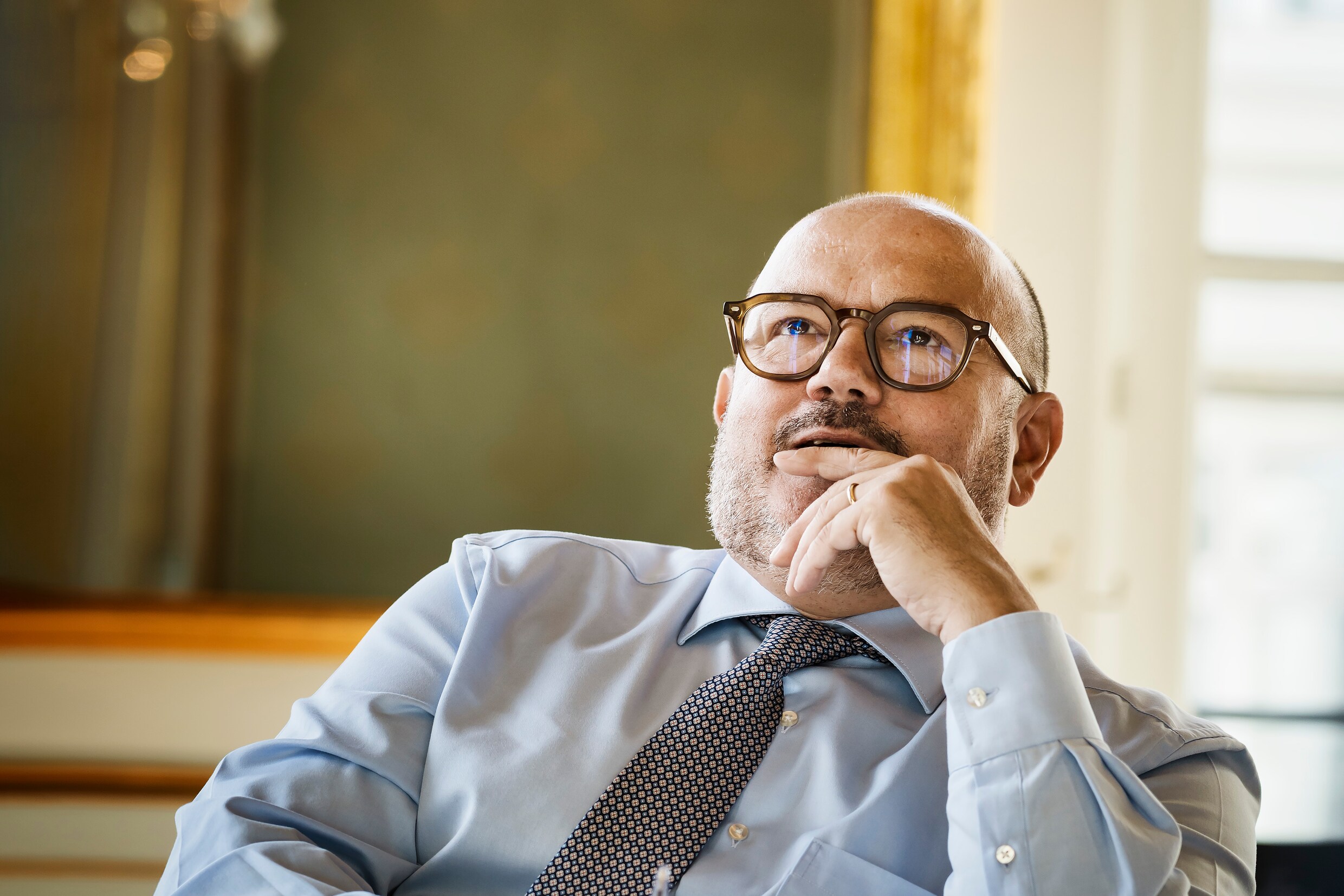 Minister Bernard Quintin over leger in Brussel: ‘Van ons blauw zijn ...